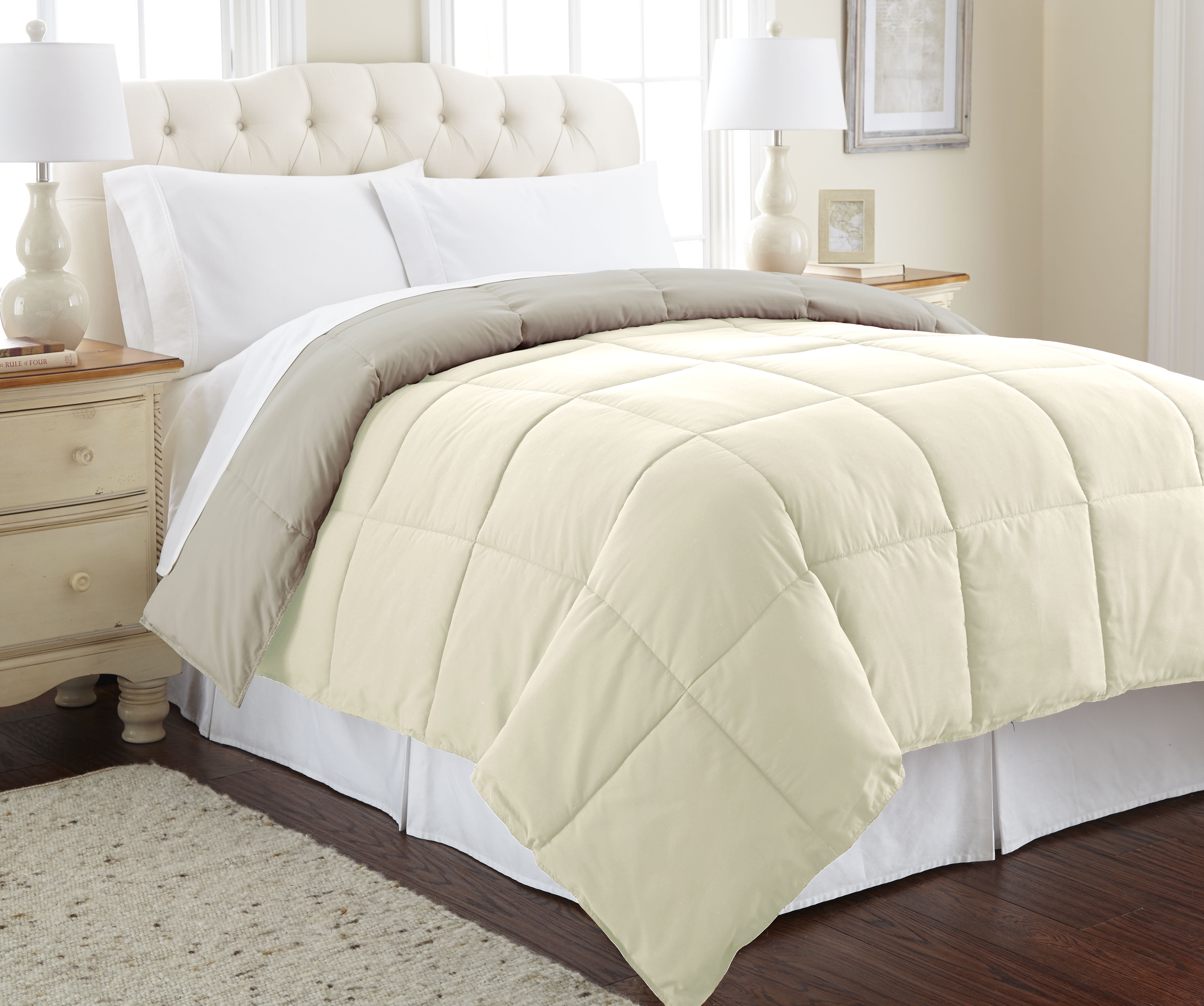 Modern Threads Reversible Hypoallergenic Comforter, Ivory & Atmosphere ...