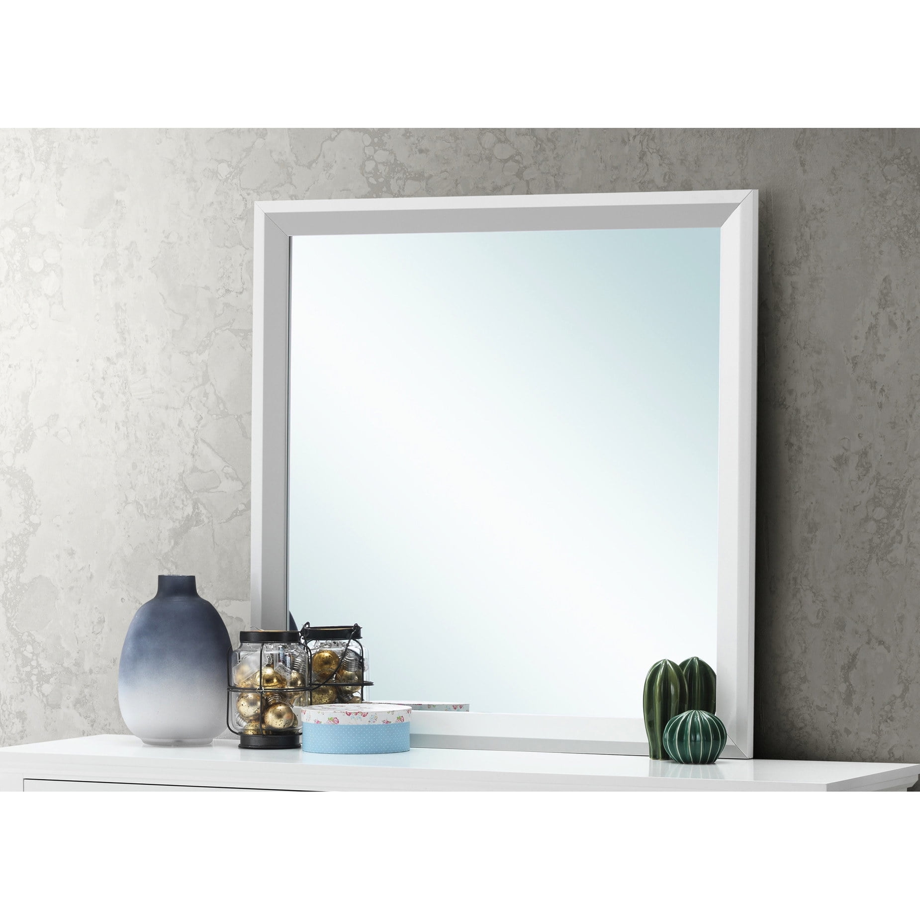 Modern White Bedroom Decor Mirror | Provide Clear Reflection for ...