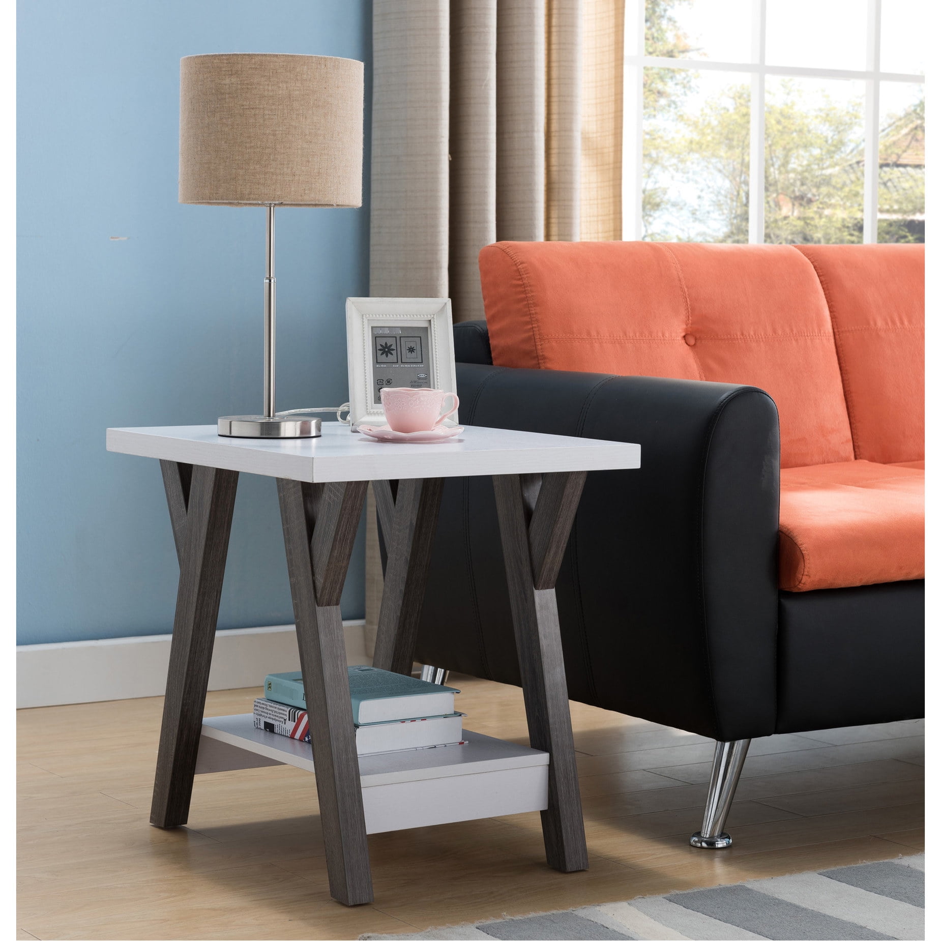 Modern white end table with one shelf - Perfect for living room ...