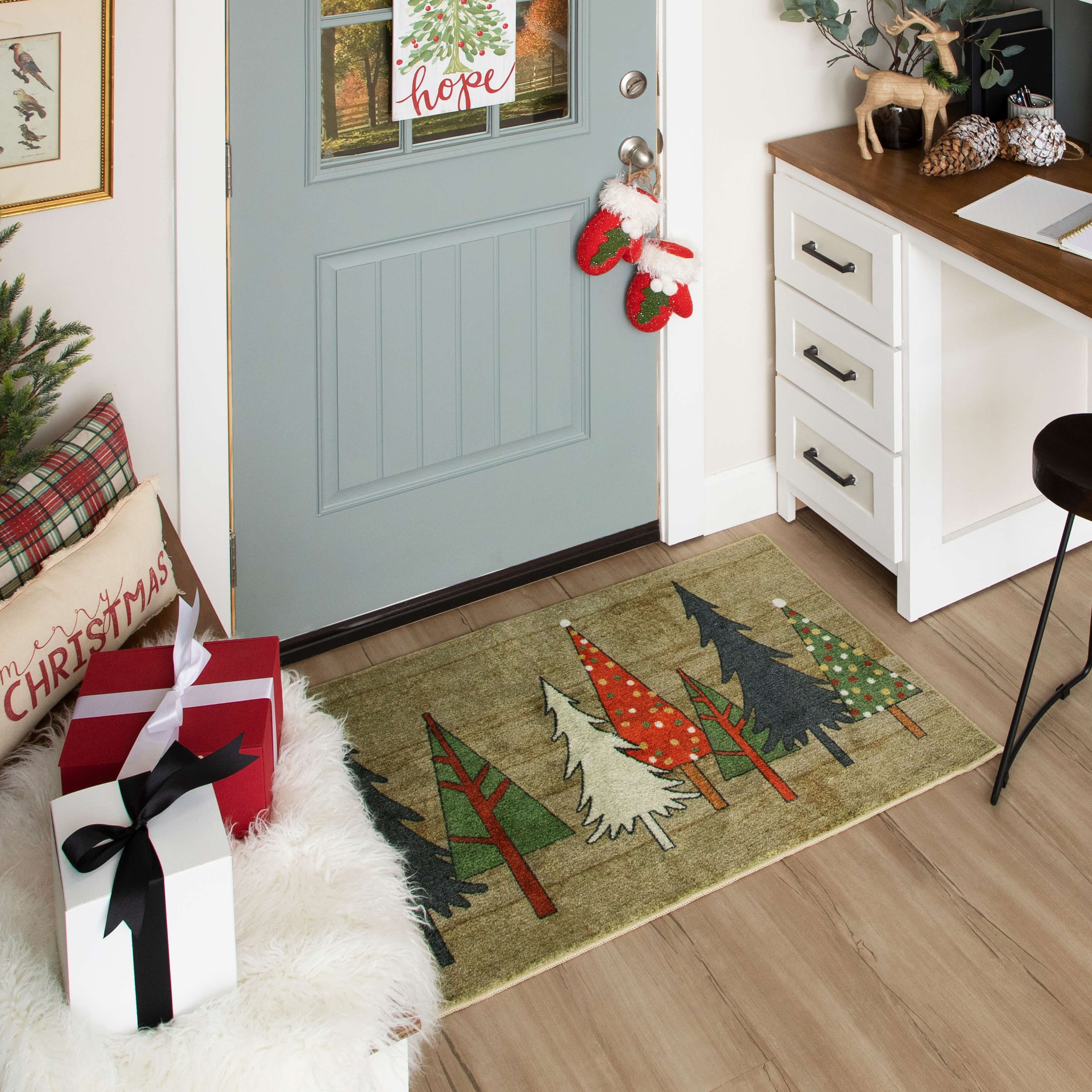 Mohawk Home Wooden Holiday Trees Accent Rug, 2' x 3' 4" - Walmart.com