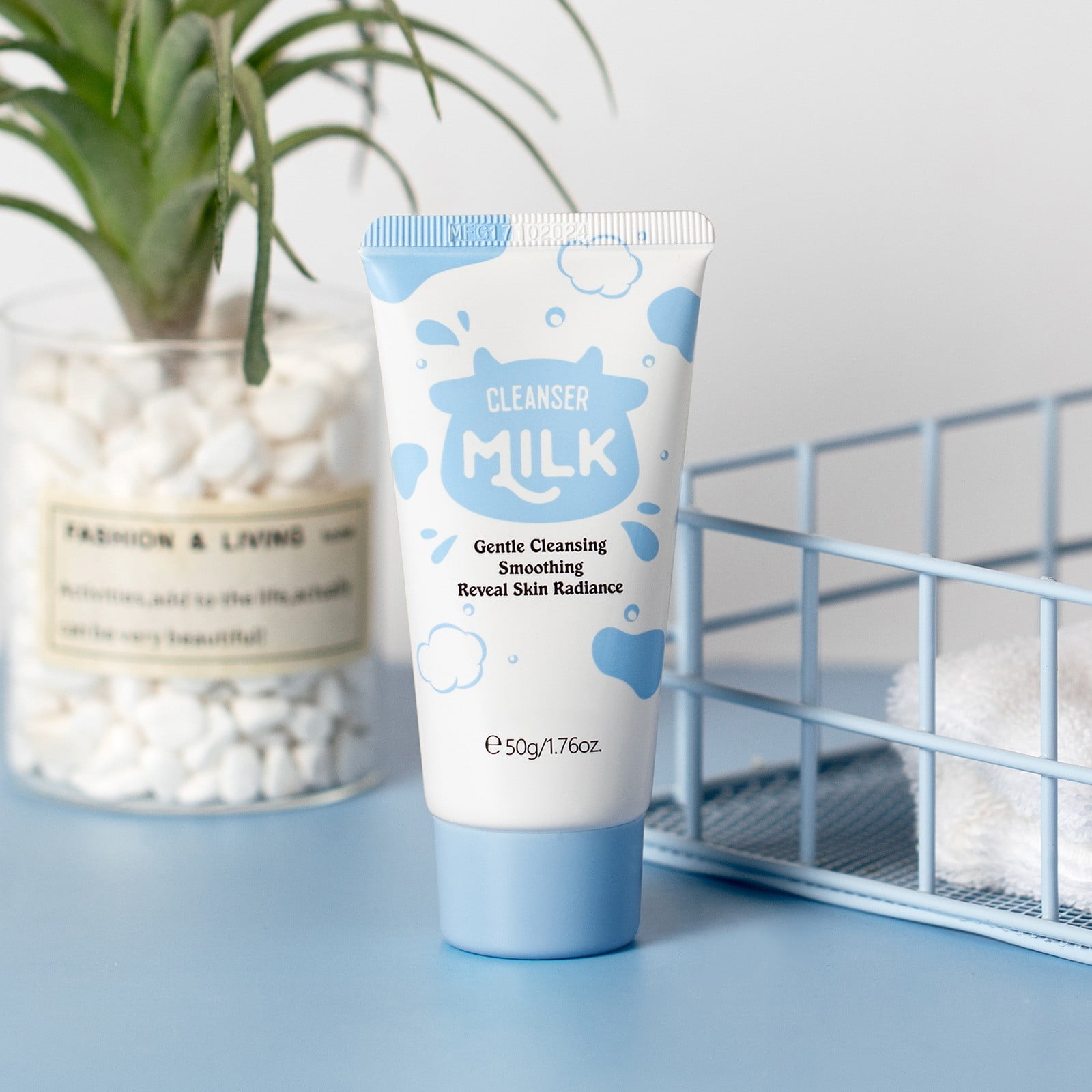 Moisturizing Milk Cleanser 50ml Deep Cleansing Hydrating Formula For ...