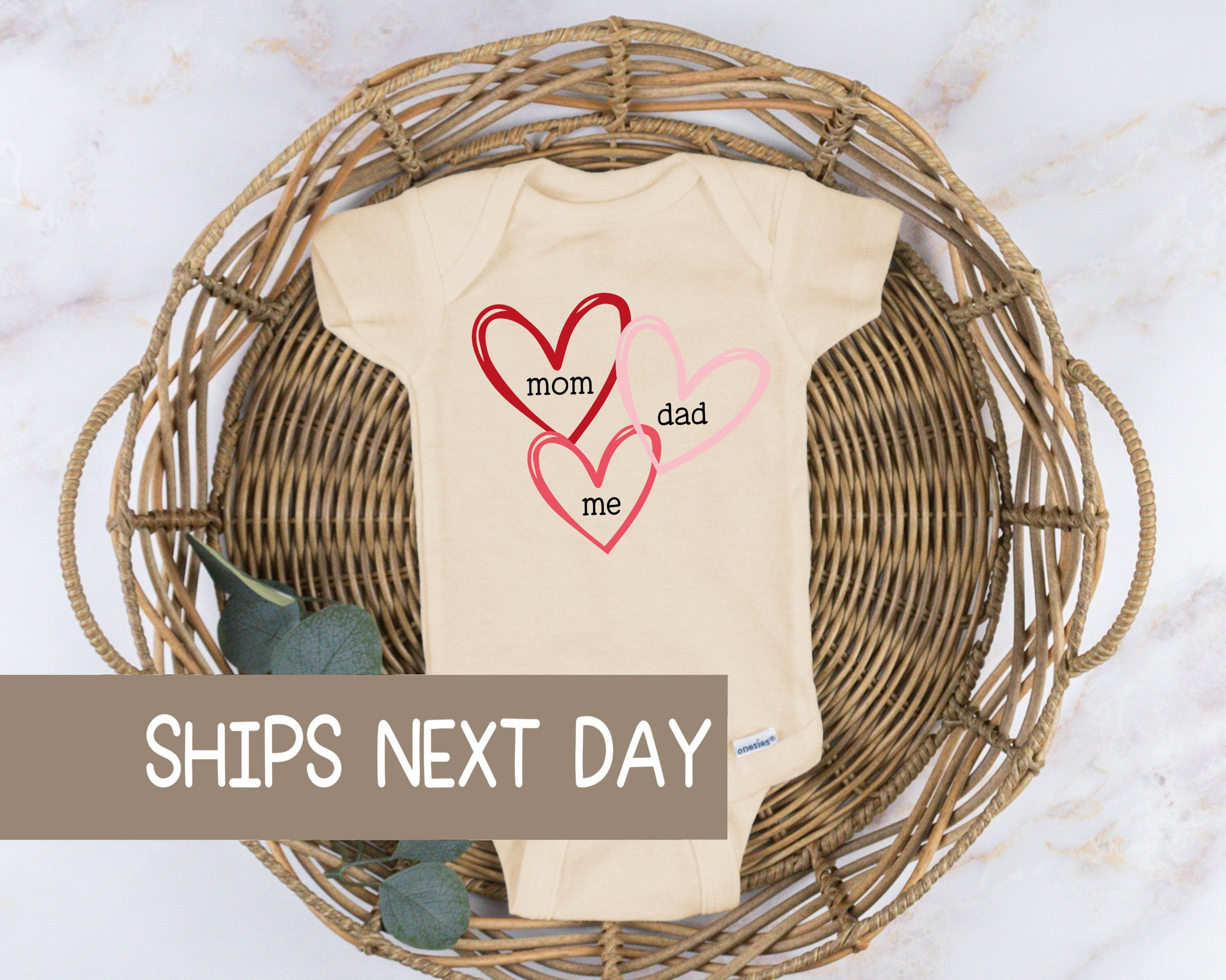 Mom Dad Me Baby Onesie, Baby Announcement Onesie Gift, Cute Baby Outfit ...