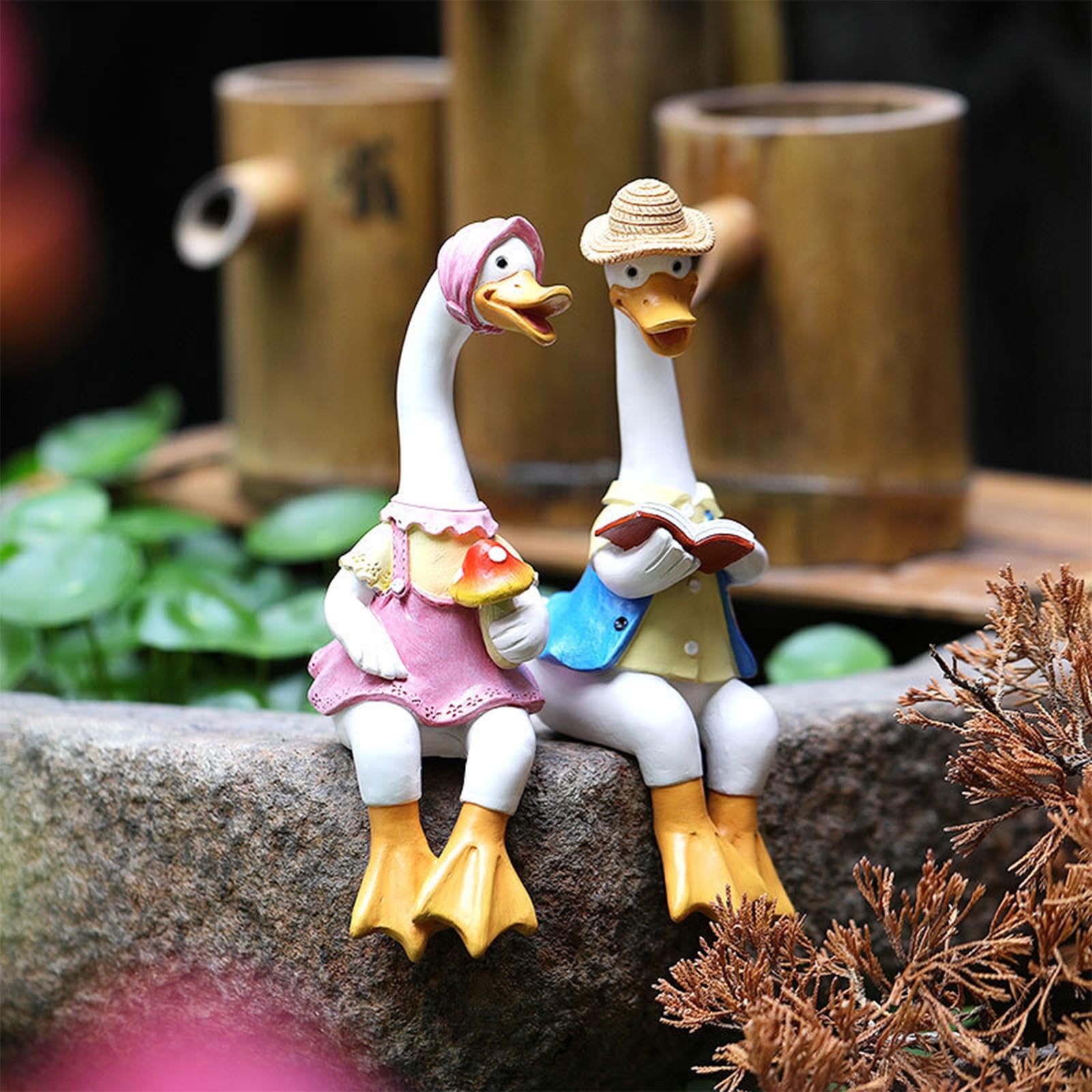 Momihoom Sitting Couple Duck Garden Statues Outdoor Fence Decor Cute ...