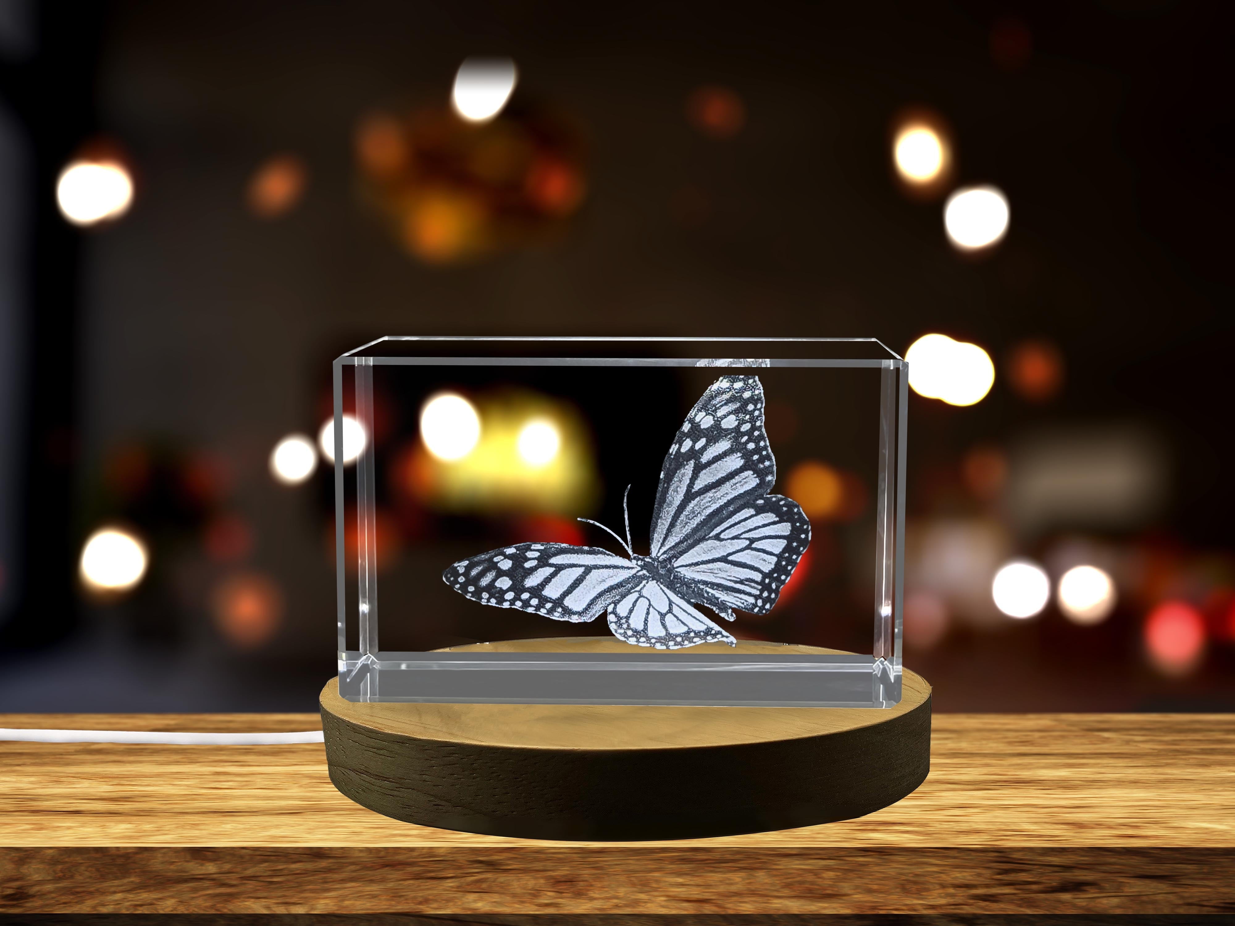 Monarch Butterfly Carved in Gorgeous 3D on Crystal | Stunning Insect Art for Butterfly Lovers ...