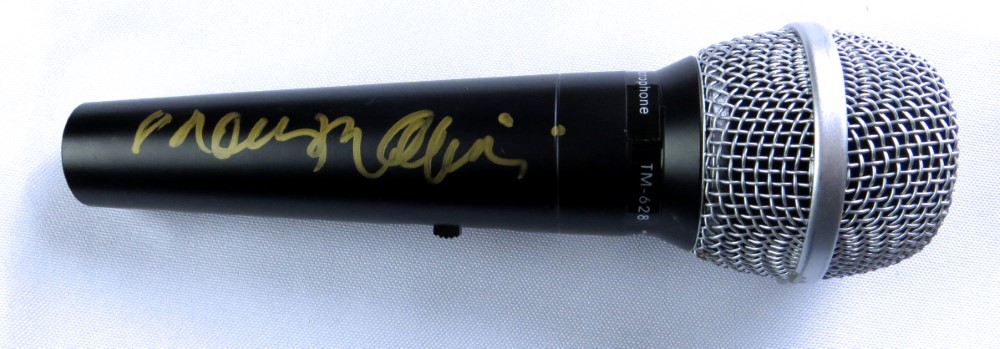 Monica Mancini Signed Autographed Microphone Jazz Singer JSA AH03276 ...