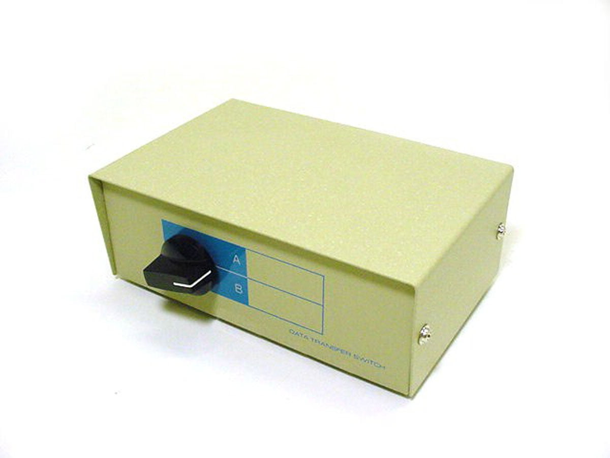 Monoprice 2x1 DB25 Female Manual Data Switch Box - Walmart.com