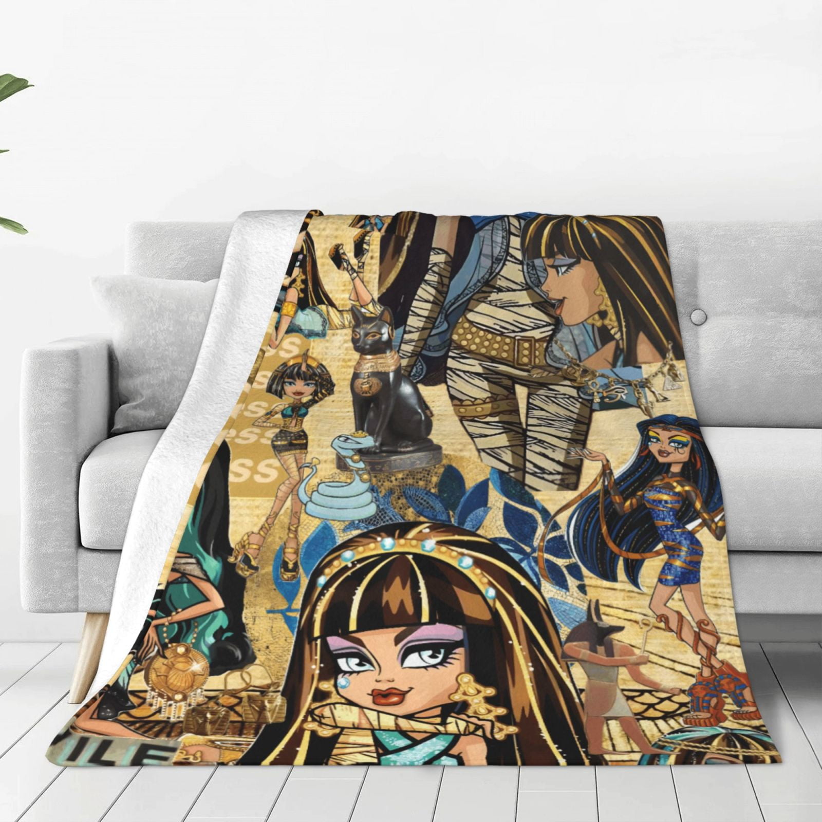 Monster High Comfort Blanket —— Enjoy snuggling time with Monster High ...