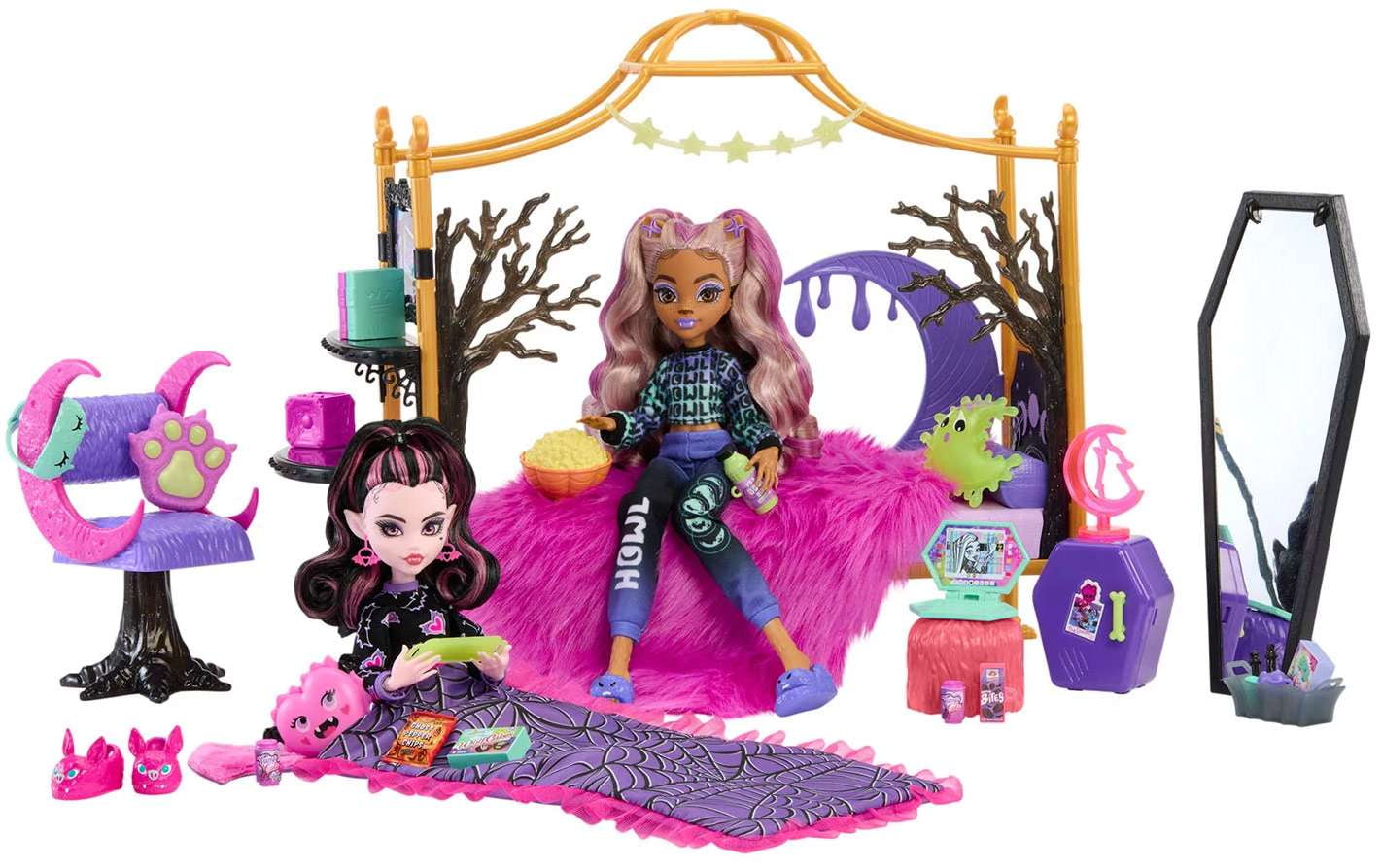 Monster High Creepover Party Doll Playset (with Clawdeen Wolf ...