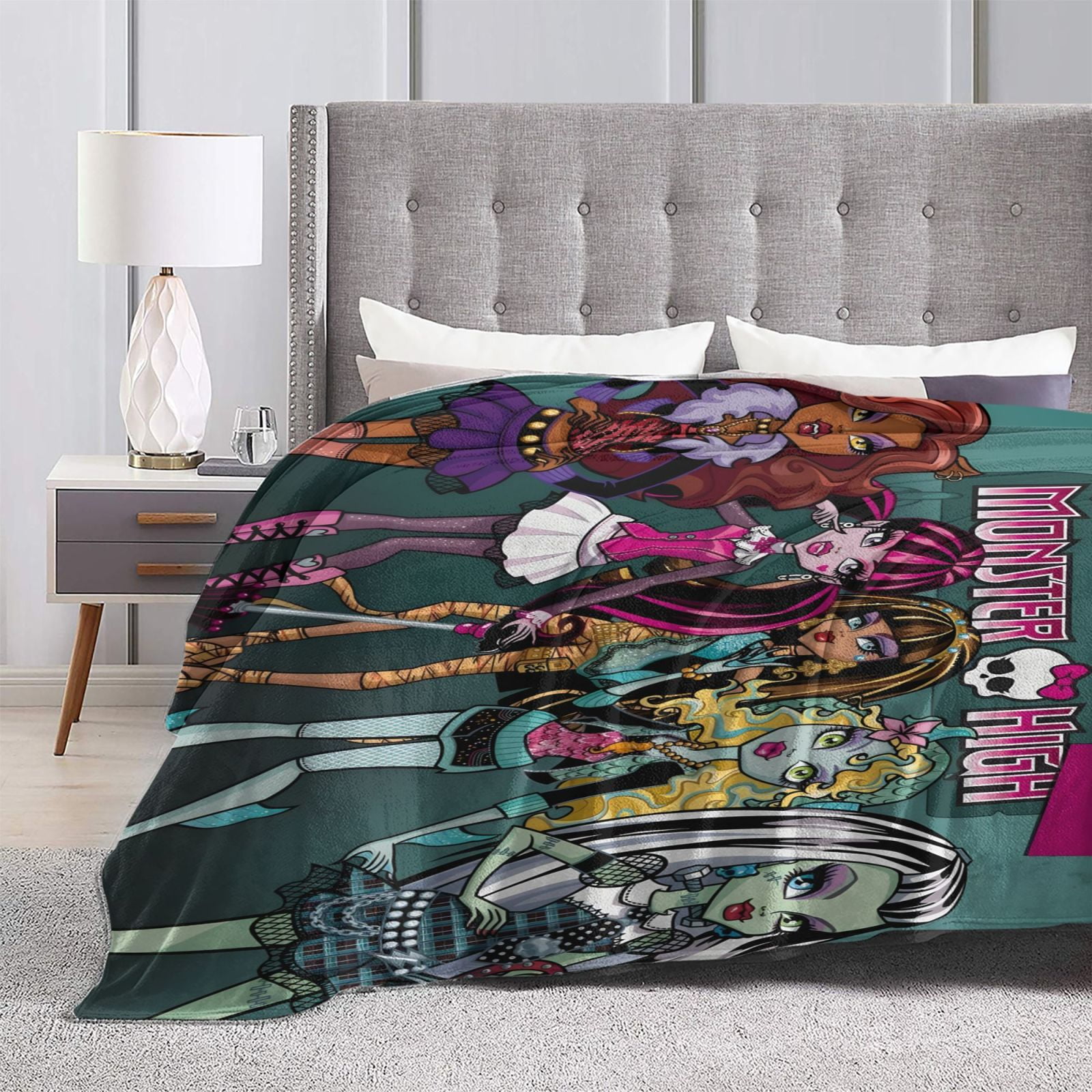 Monster High Decorative Blanket: It doesn't wrinkle easily whether used ...