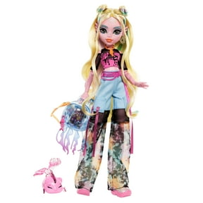 Royale High Chromae Doll (Fairy Journal, Comb & Virtual Item Code ...
