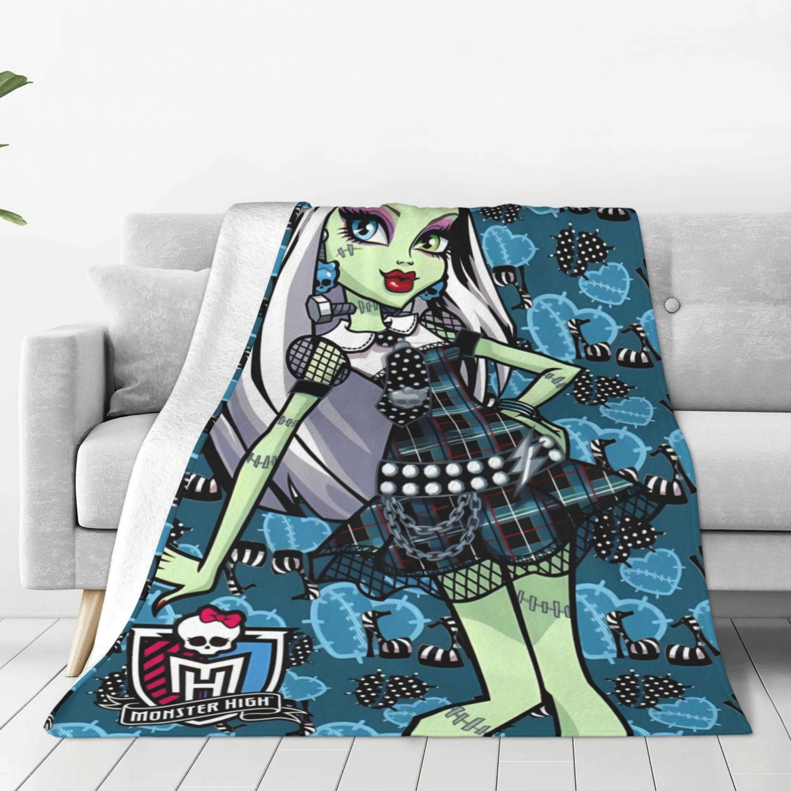 Monster High Throw Blanket Couch Bed Sofa Soft Lightweight Warm Cozy ...