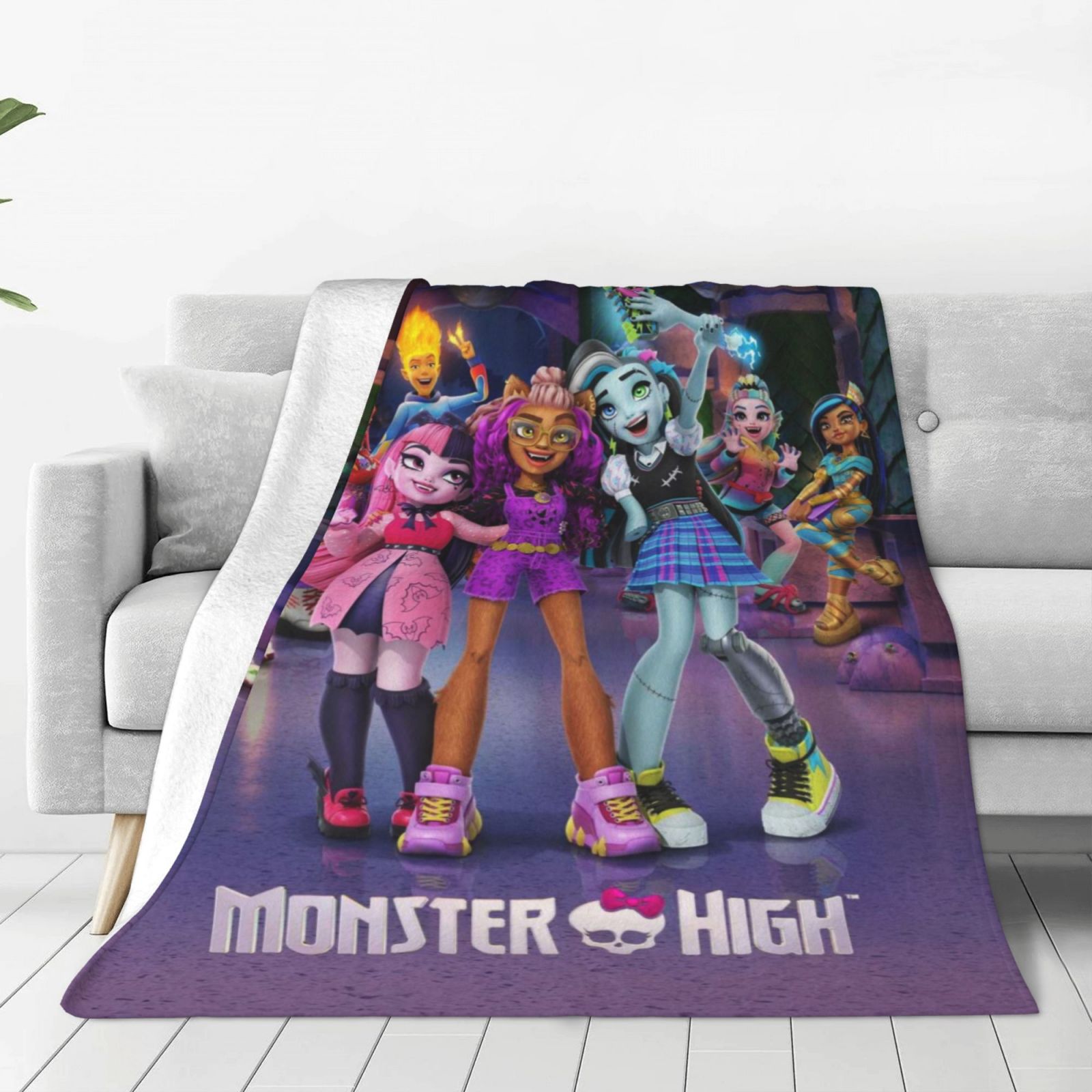 Monster High Throw Blanket Couch Bed Sofa Soft Lightweight Warm Cozy ...