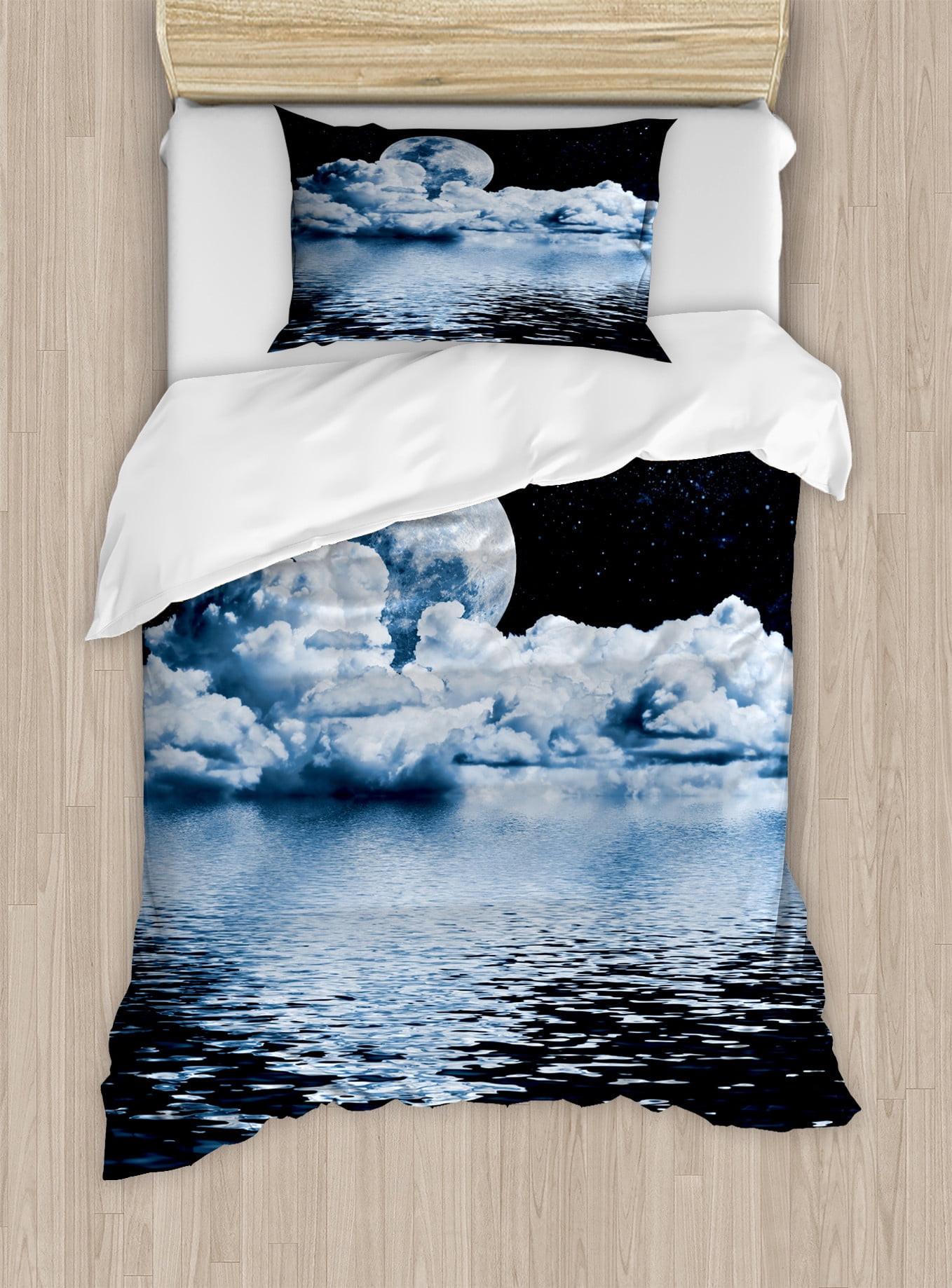 Moon Duvet Cover Set, Moon Setting over Clouds Water Reflections Stars ...