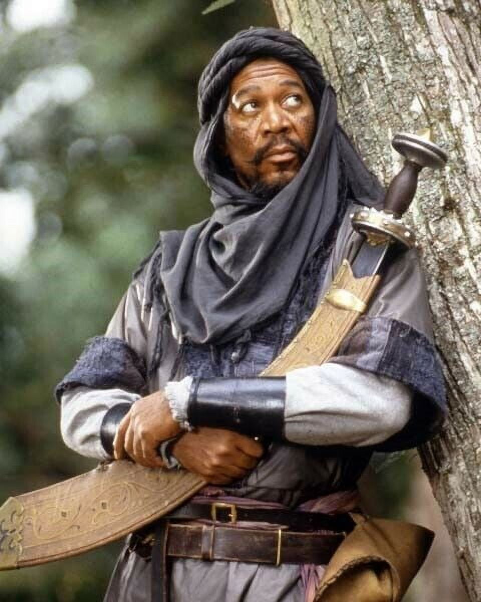 Morgan Freeman as Azeem holding machete Robin Hood Prince of Thieves ...