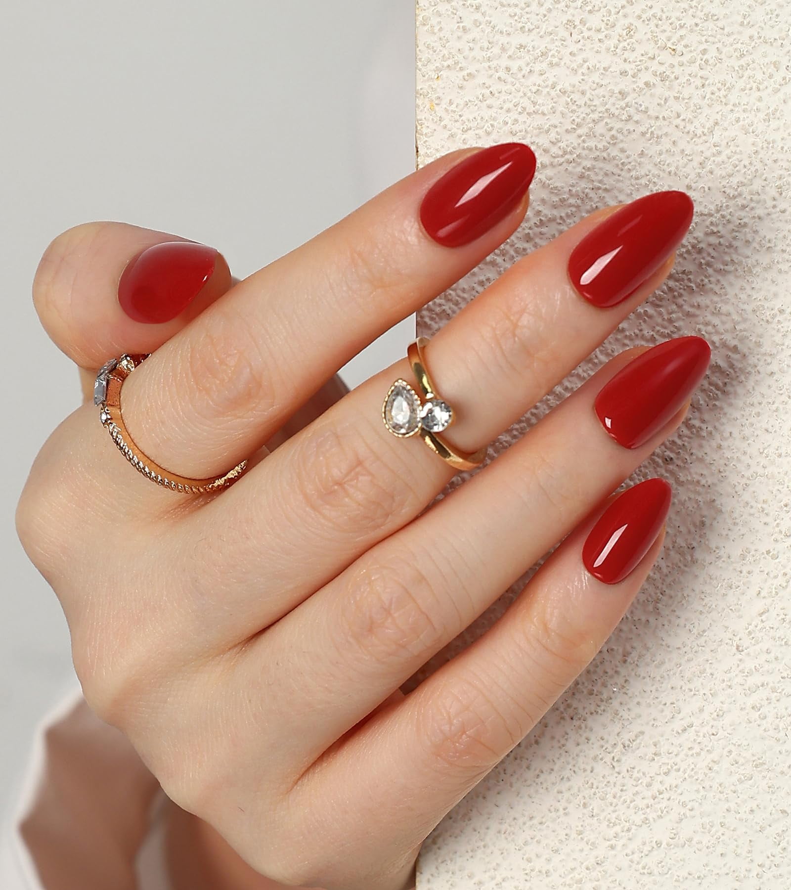 Morily Red Press on Nails, 30Pcs Short Almond Fake Nails Glossy Acrylic ...