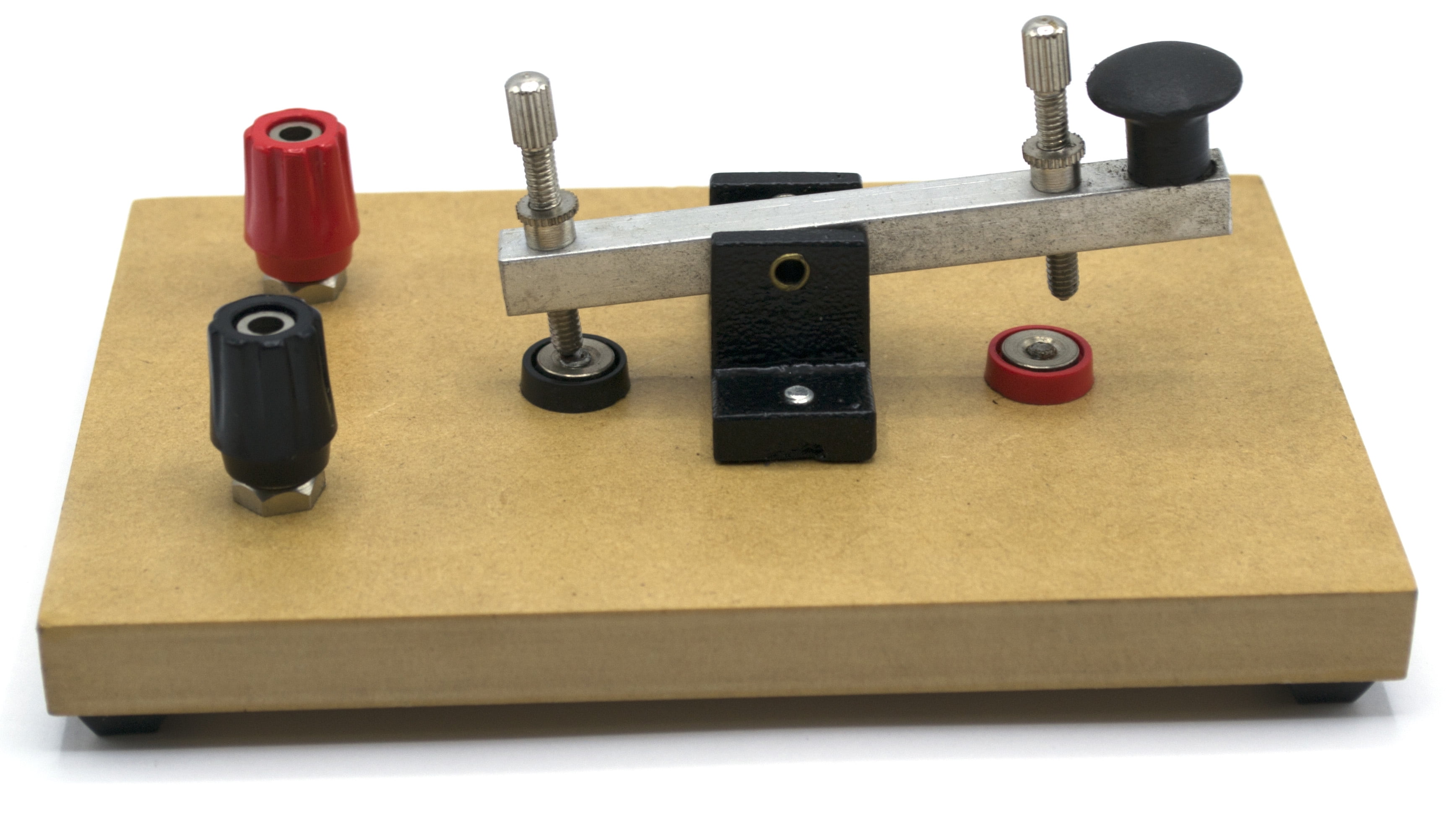 Morse Code Key Mounted on Wooden Base with 4mm Wire Terminals - Eisco ...