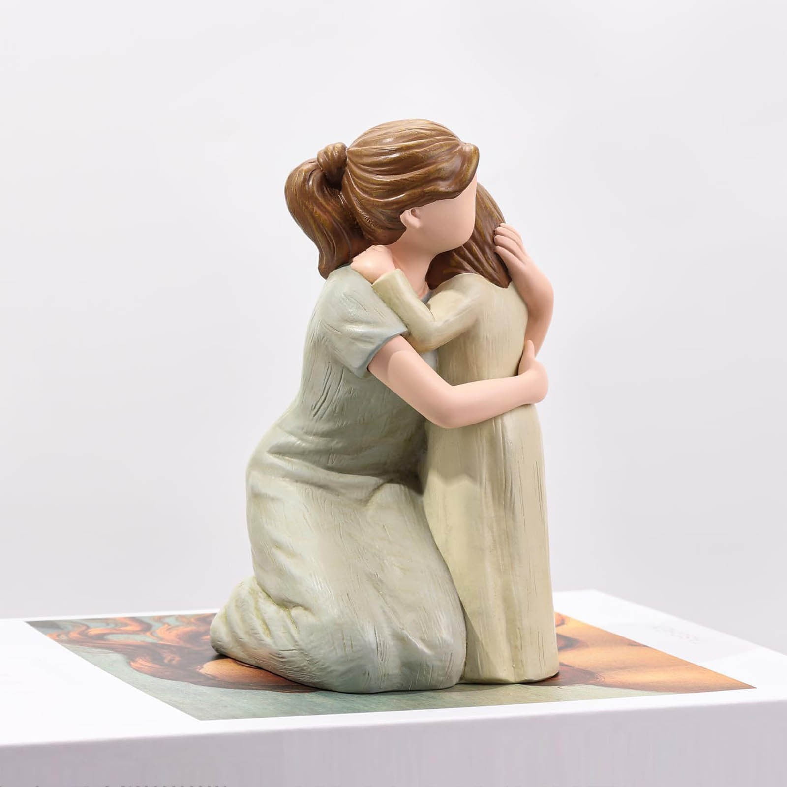 Mother and Daughter Statue Sculpted Resin Craftsmanship Gift for Mom ...