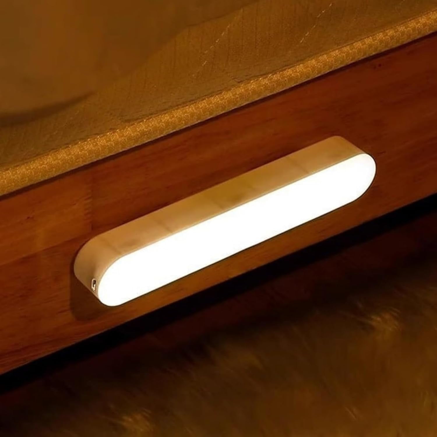 Motion-Sensing LED Night Light - Rechargeable & Wall-Mounted, Automatic ...