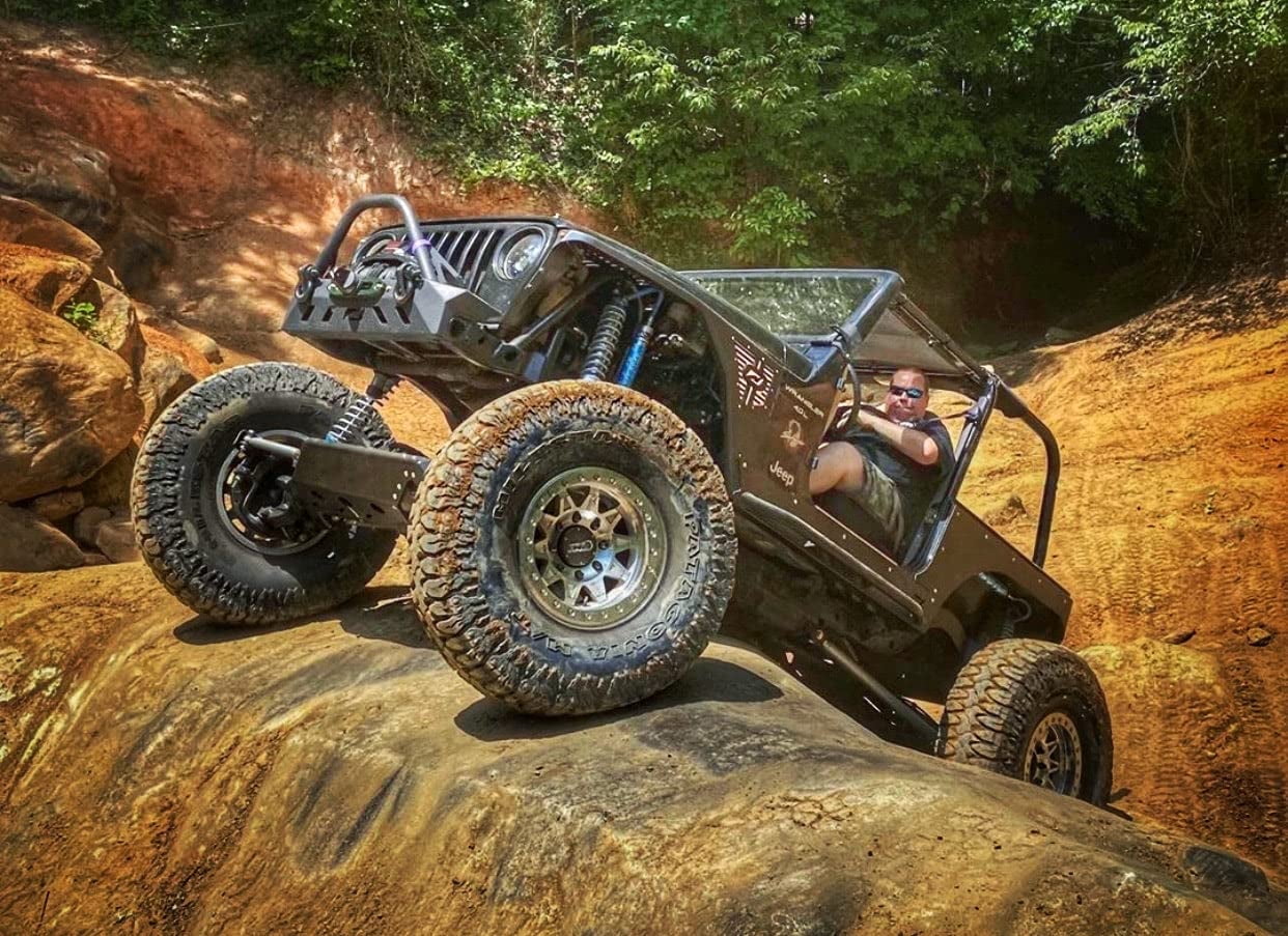 Motobilt Rocker Guards for Jeep TJ, Powder Coated Alloy Steel, Option ...