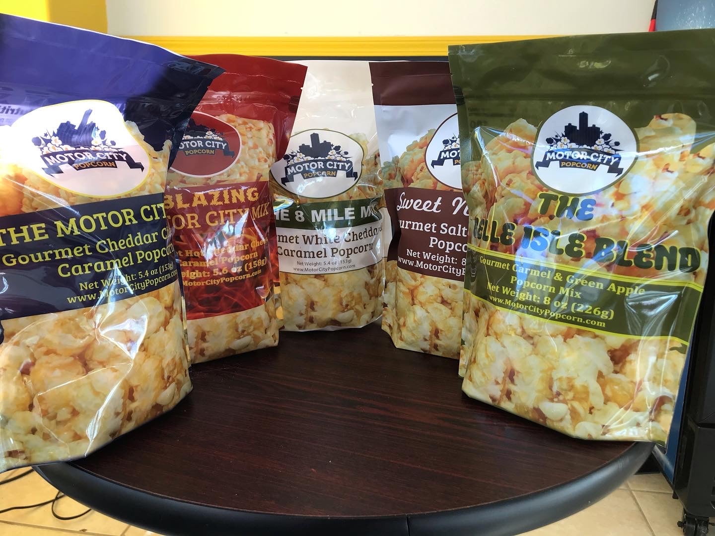Motor City Popcorn Sweet N' Salty 7oz Salted Caramel 3-Pack Bundle ...