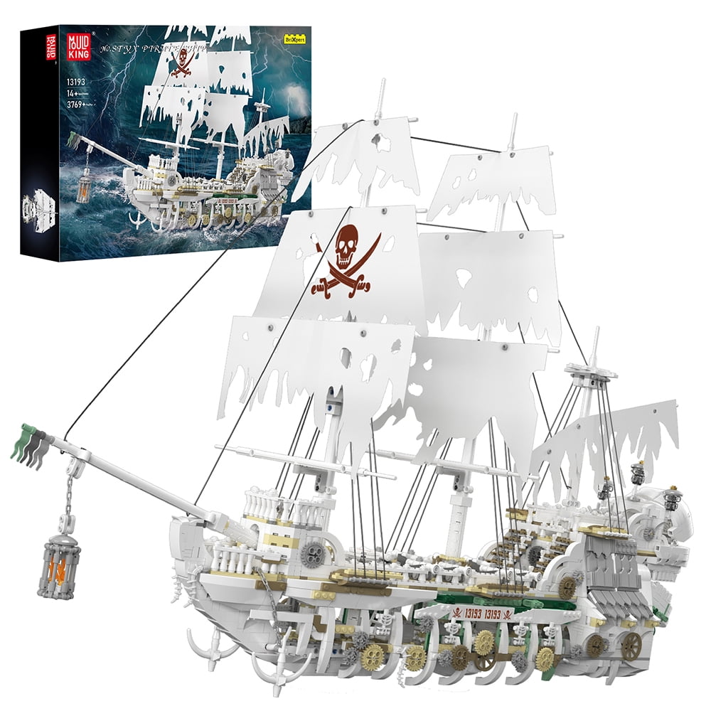 Mould King 13193 The Fearsome Charons Treasure Ship MOC of Captain ...