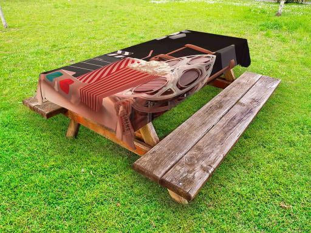 Movie Theater Outdoor Tablecloth, Objects of the Film Industry ...