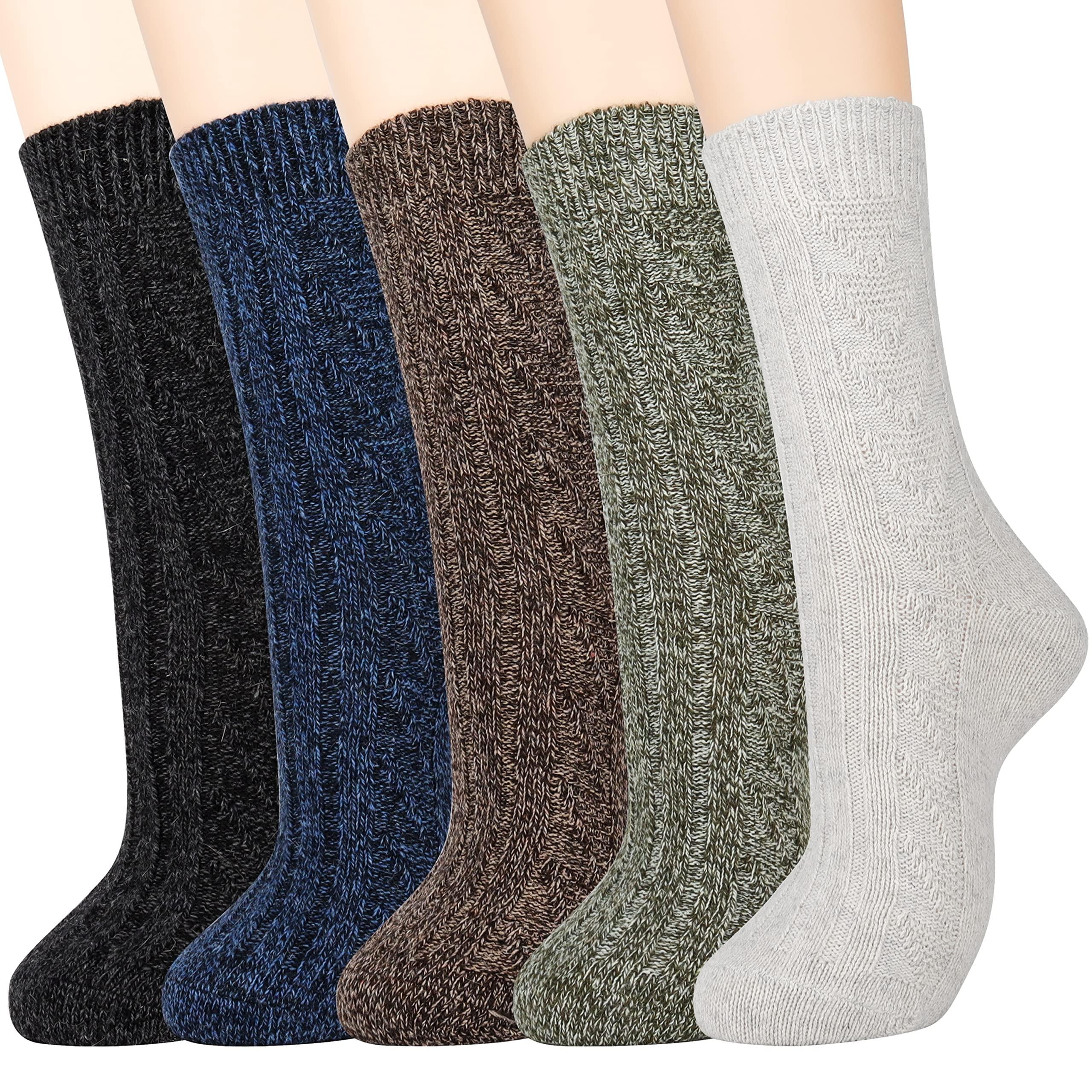 Realtree® Women's Merino Wool Midweight Hiking Crew Socks (Size Medium ...