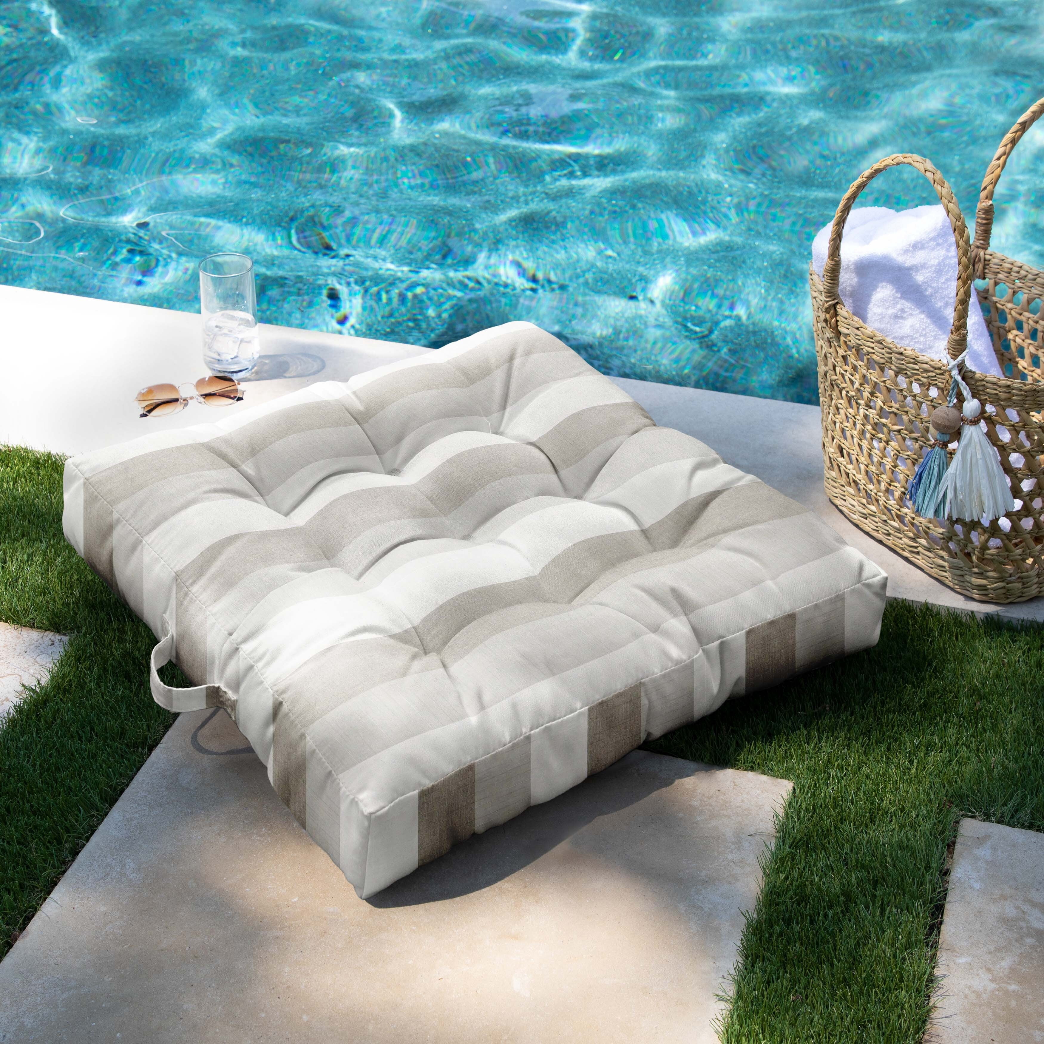 Mozaic Company Humble + Haute Sunbrella Indoor/Outdoor Square Tufted ...