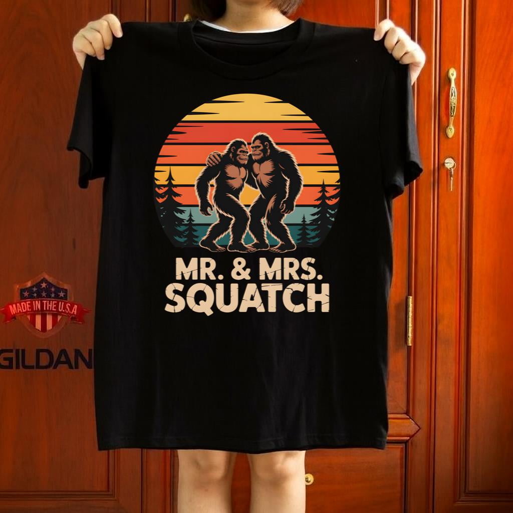 Mr And Mrs Squatch Funny Bigfoot Matching Couple Graphic Unisex Graphic ...