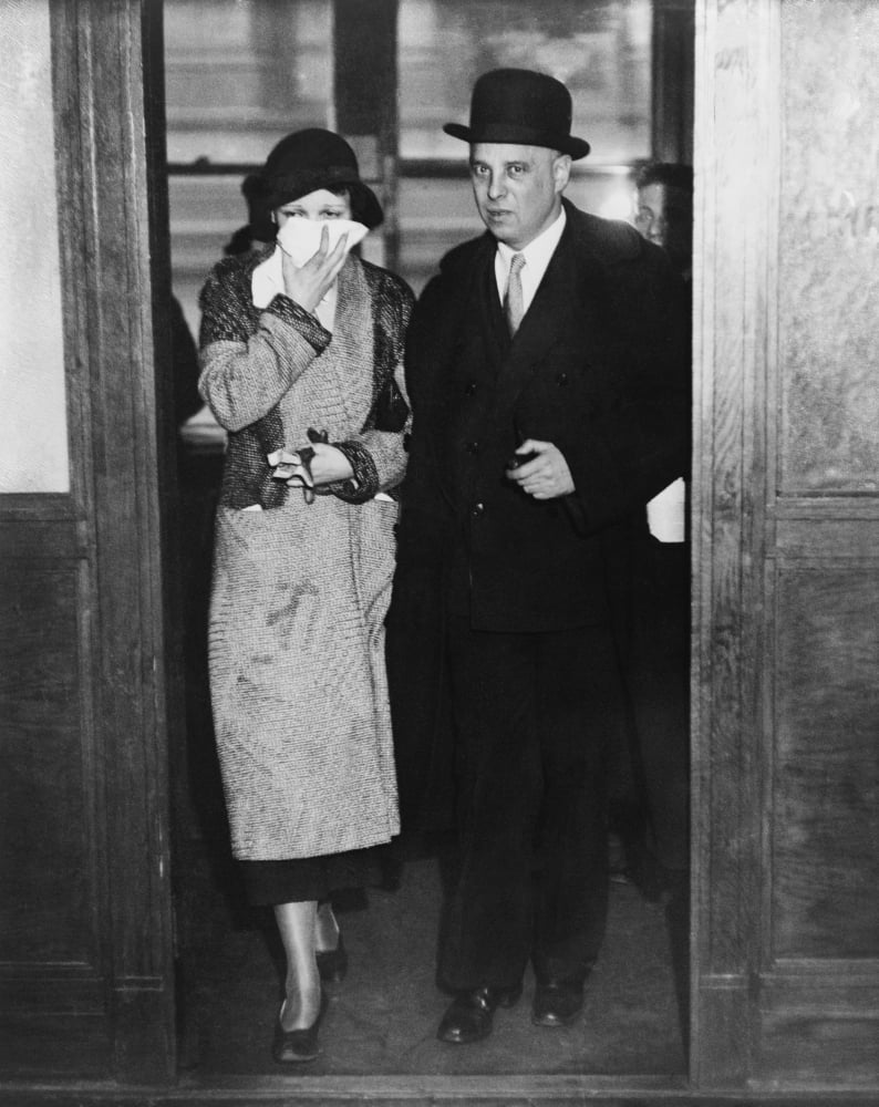 Mrs. Vincent Coll With Her Husband'S Famous Defense Attorney Samuel ...