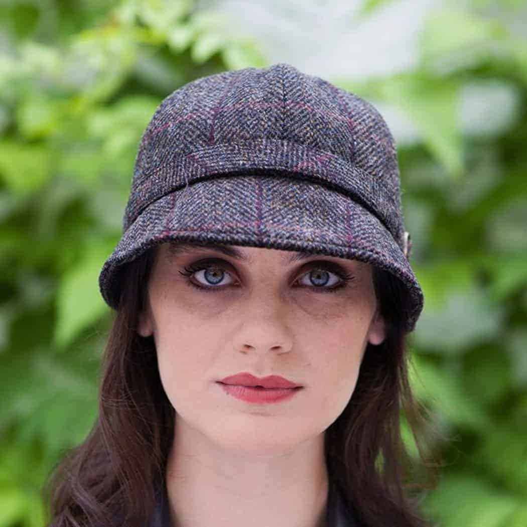 Mucros Weavers Irish Tweed Flapper for Women (Dark Brown) - Walmart.com