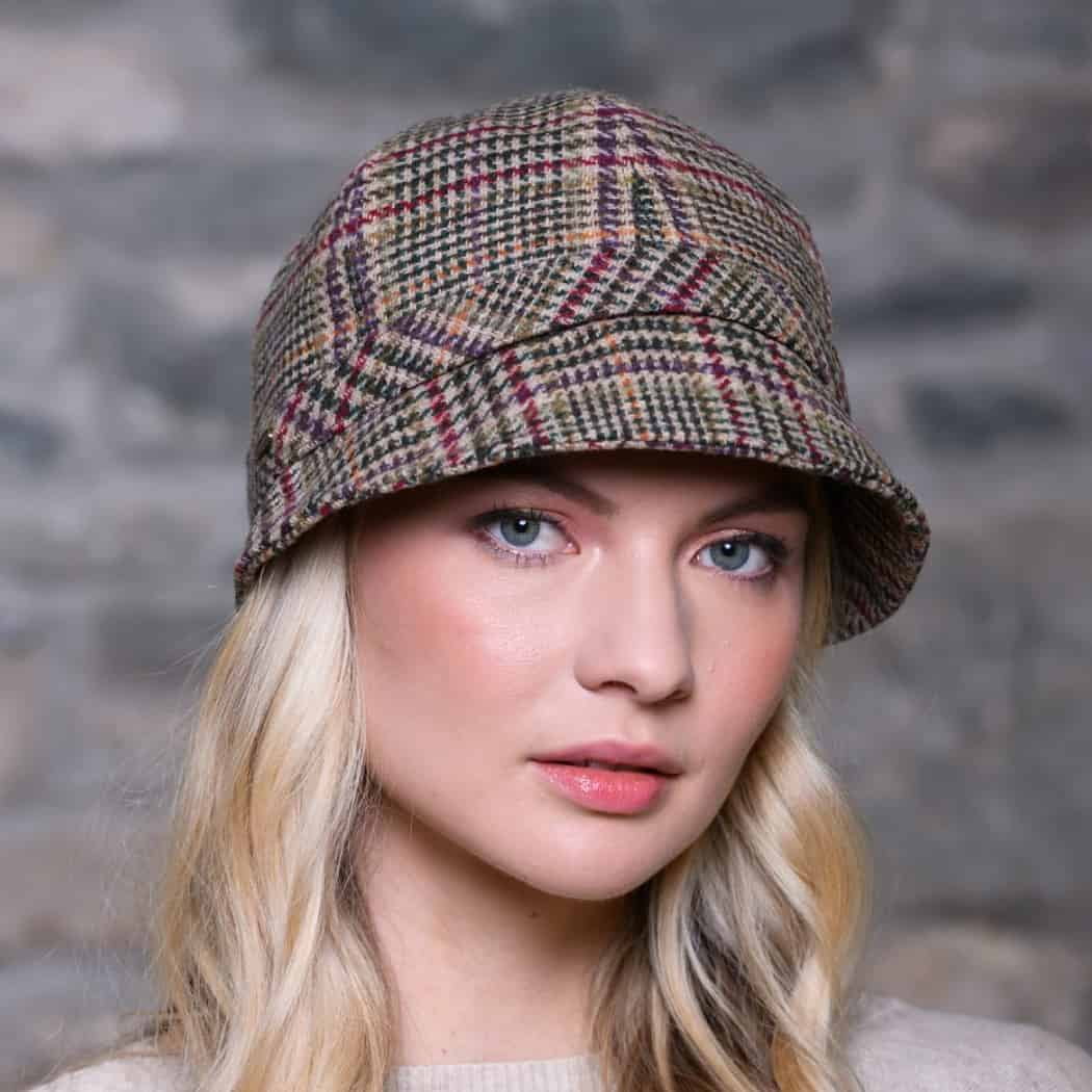 Mucros Weavers Irish Tweed Flapper for Women (Red, Green, Yellow ...
