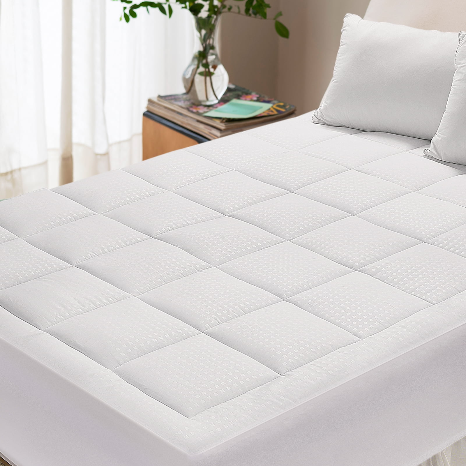 Mudie Mattress Pads with Checkered Pattern Comfortable and Supportive ...
