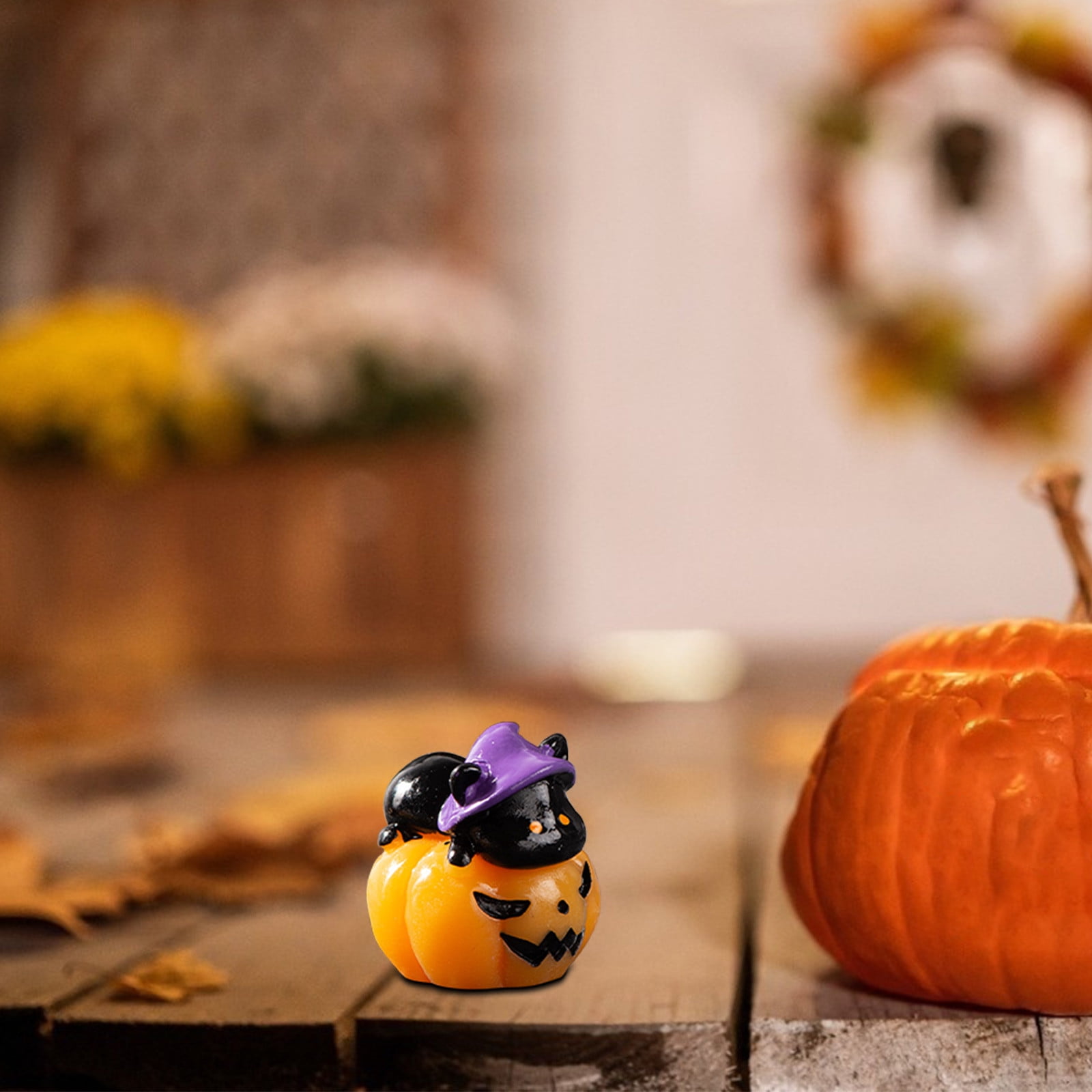 Muecwrye Halloween Miniature Figurines, Resin Micro Halloween Figure ...