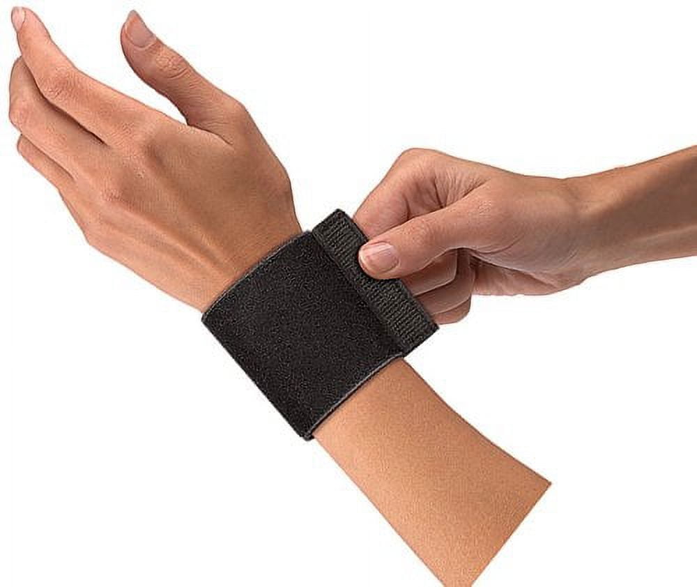 Mueller Elastic Wrist Support with Loop, Black, One Size Fits Most HSA ...