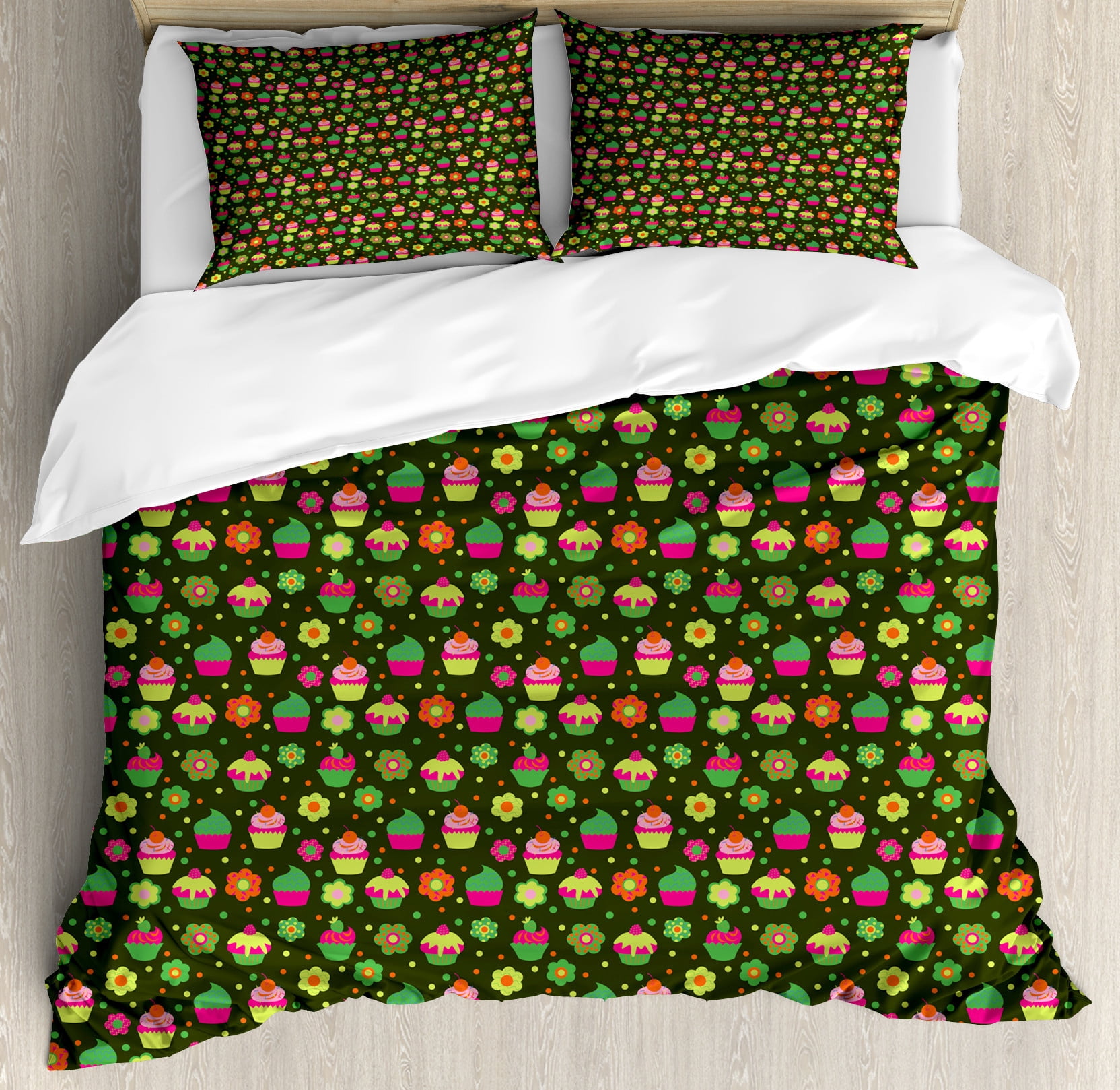 Muffin Duvet Cover Set, Cupcakes with Whipped Cream and Cherry on Top ...