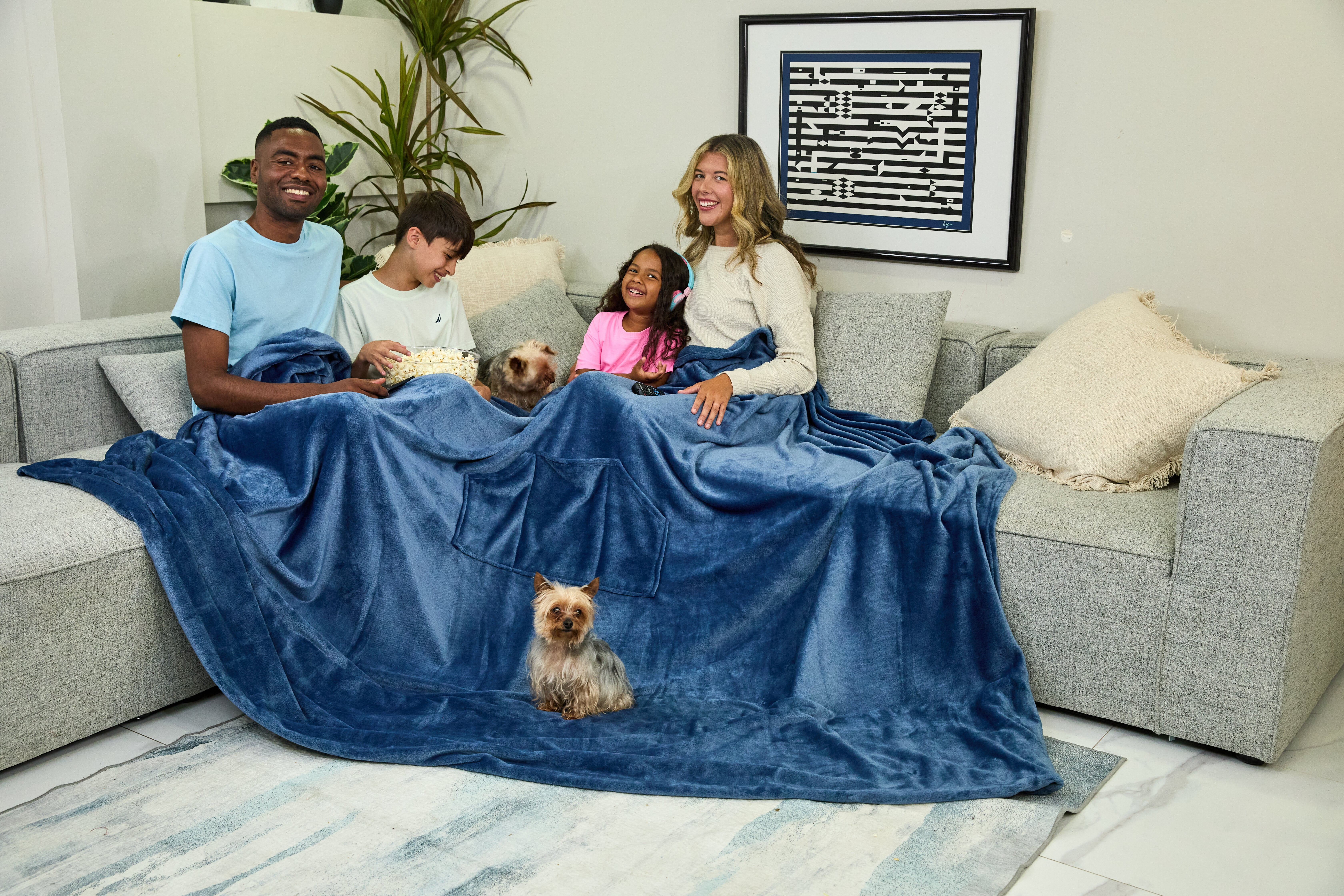 Muk Luks Luxurious and Soft Extra Large Navy Family Throw Blanket ...