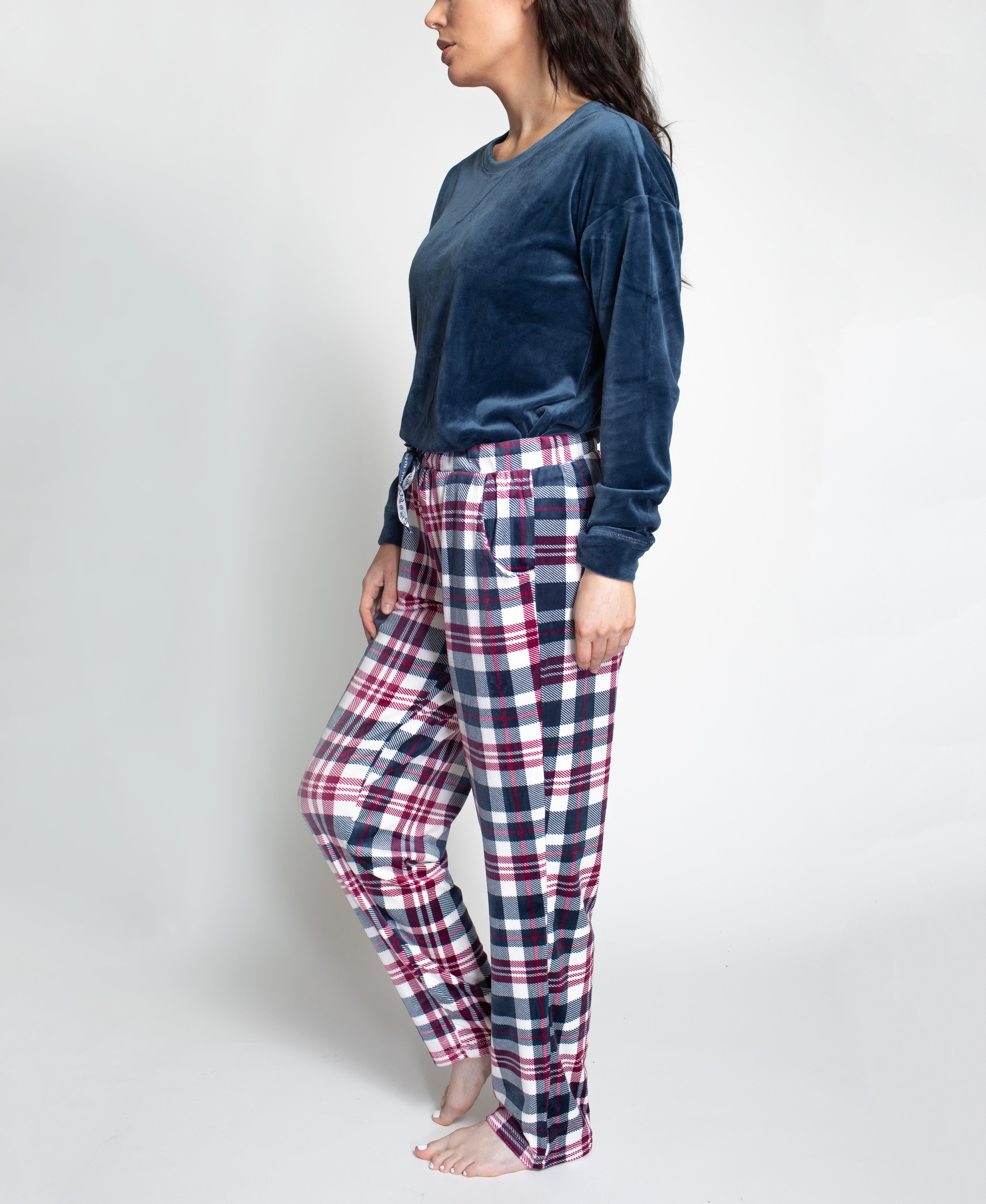Muk Luks Women's Silky Velour Pajama Set, Navy/Navy Plaid, P/S ...