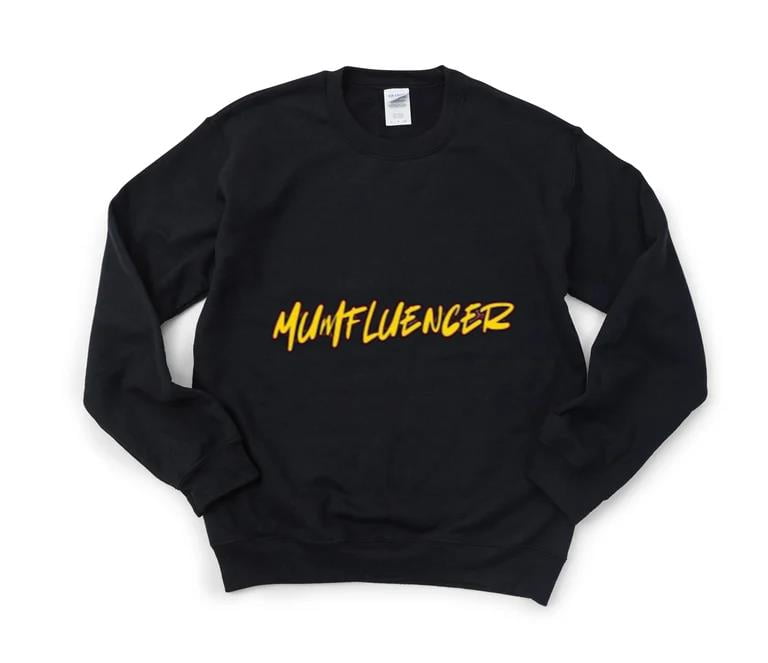 Mumfluencer Funny Mom Social Media Star Graphic Bold Style Insta ...