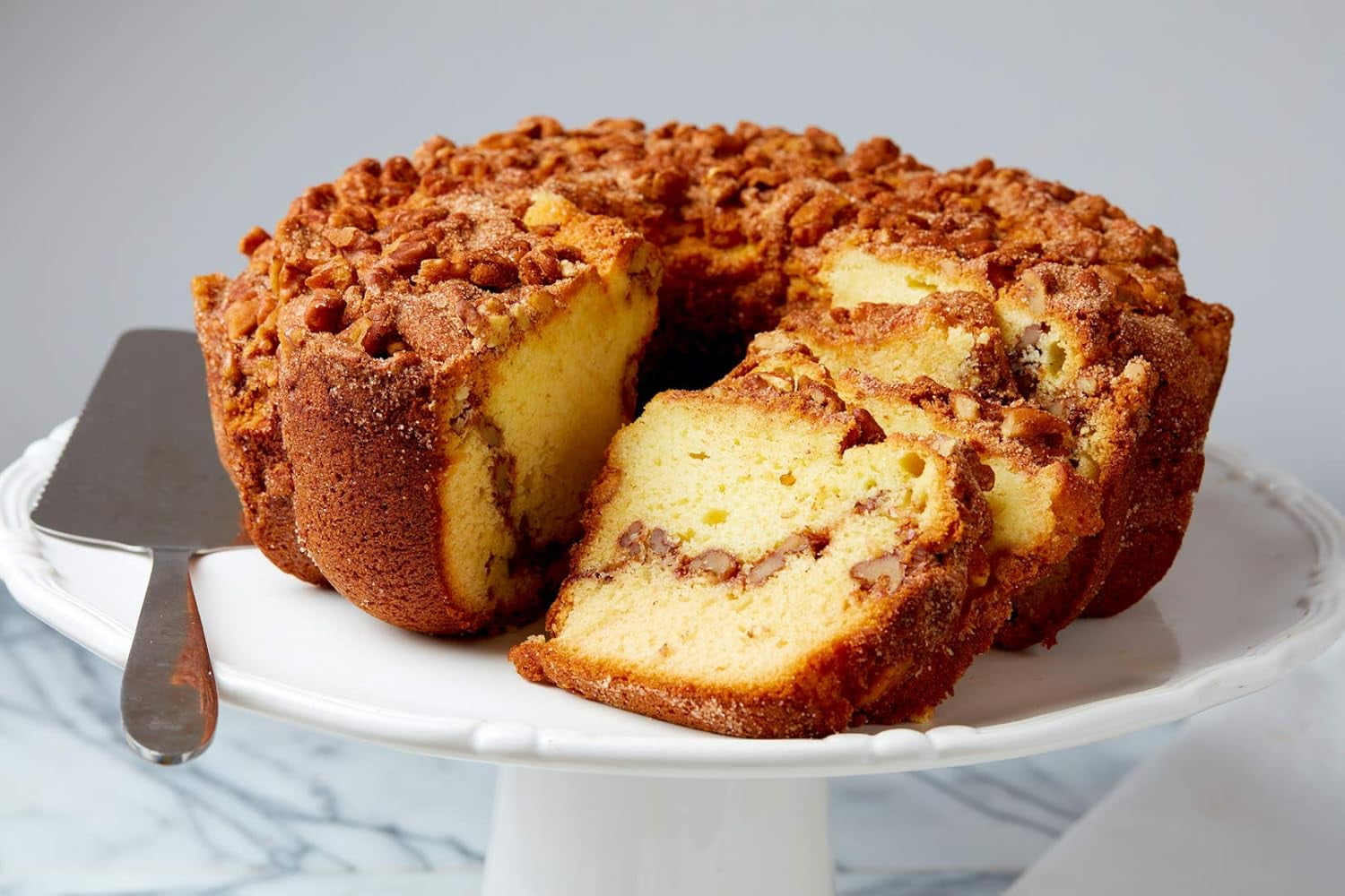 CoffeeCakes Cinnamon Walnut Coffee Cake, 3.1lb Large, Bourbon Vanilla ...