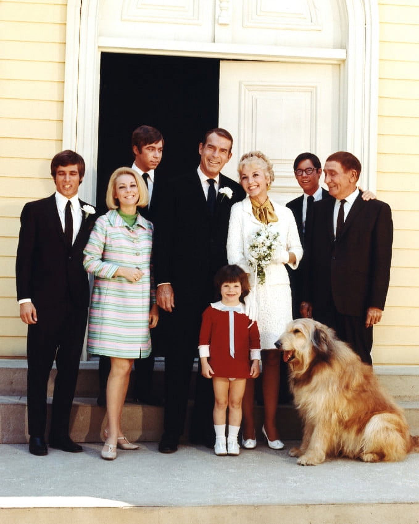 My Three Sons Featuring William Demarest, Barry Livingston, Ronne Troup ...