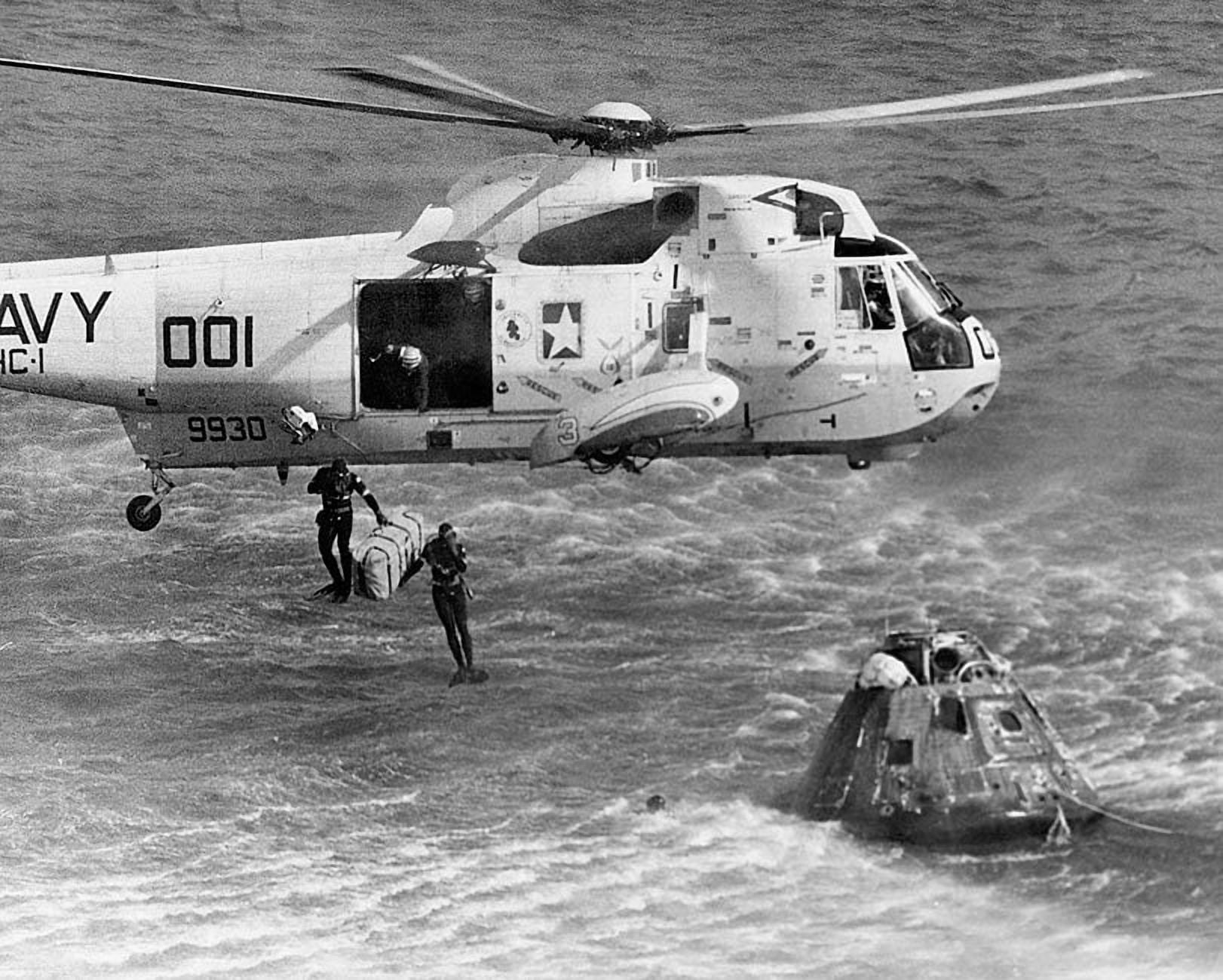 NASA Apollo 17 Helicopter Navy Rescuemen Jumping Style - A - 12x18 Inch ...