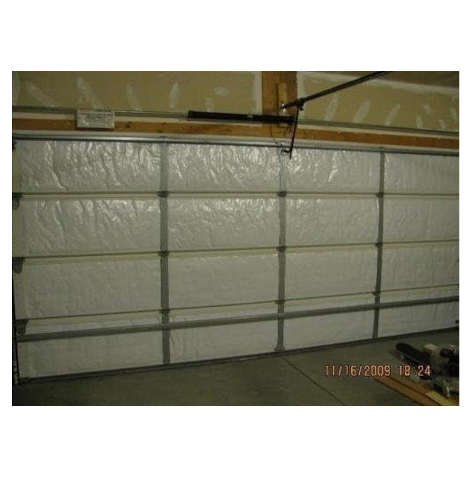 NASA TECH Reflective White Foam Garage Door Insulation Kit 8L x 7H ...