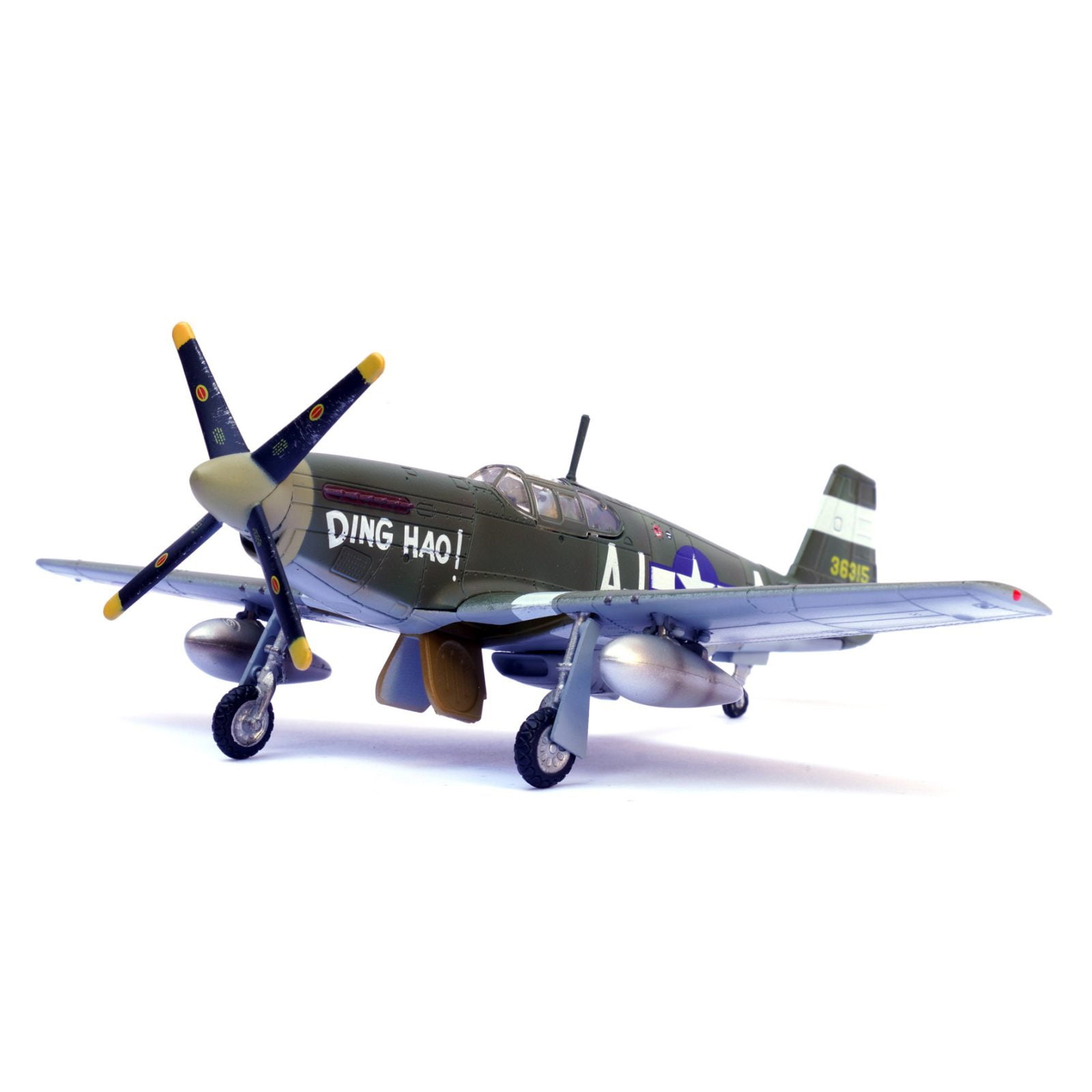 NATEFEMIN WWII USAAF P 51B Mustang 365th FS 345th FG 1:72 Scale Diecast Model James Howard Ding ...