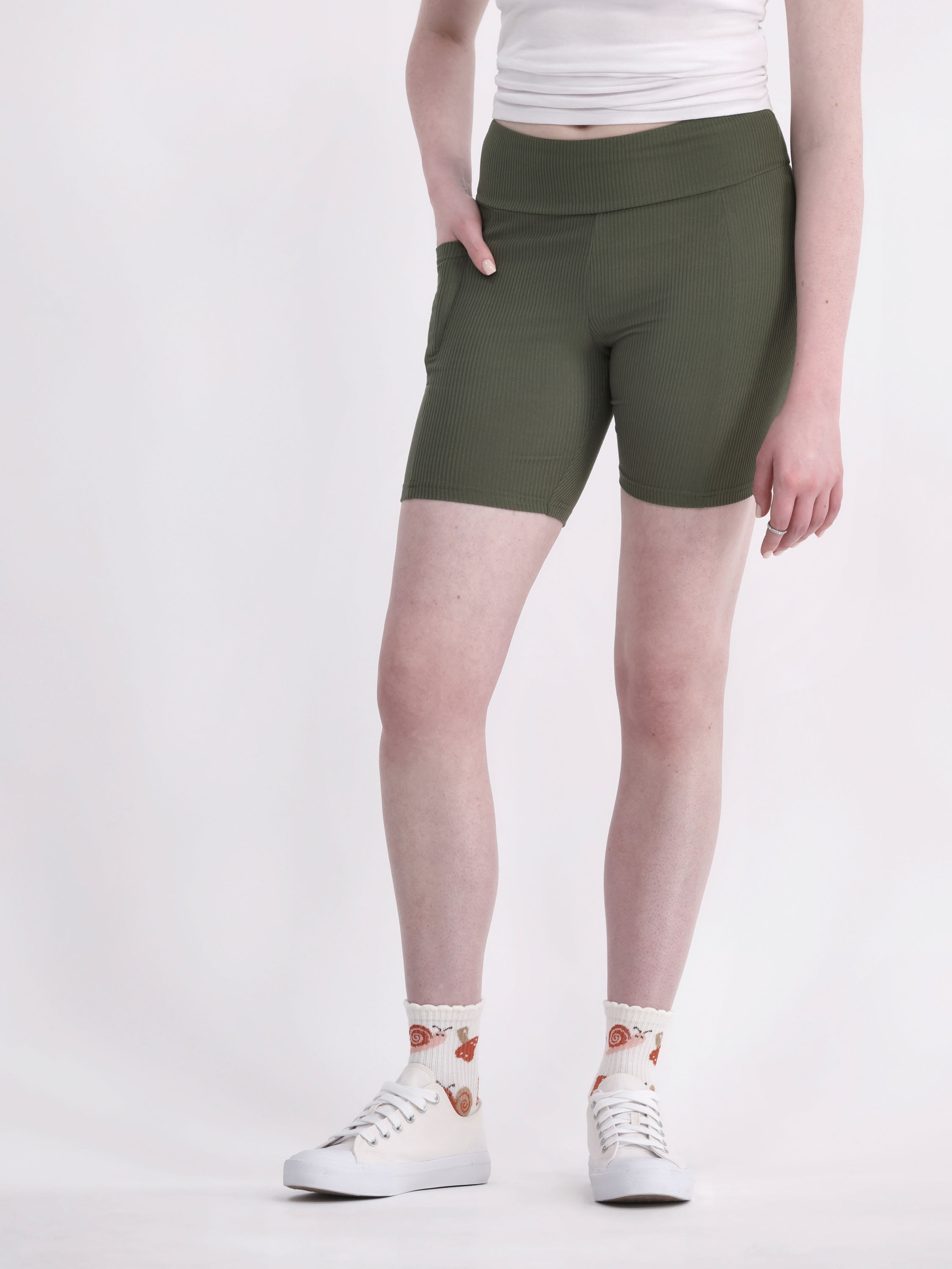 No Boundaries Ribbed Biker Shorts, Women's and Women’s Plus - Walmart.com