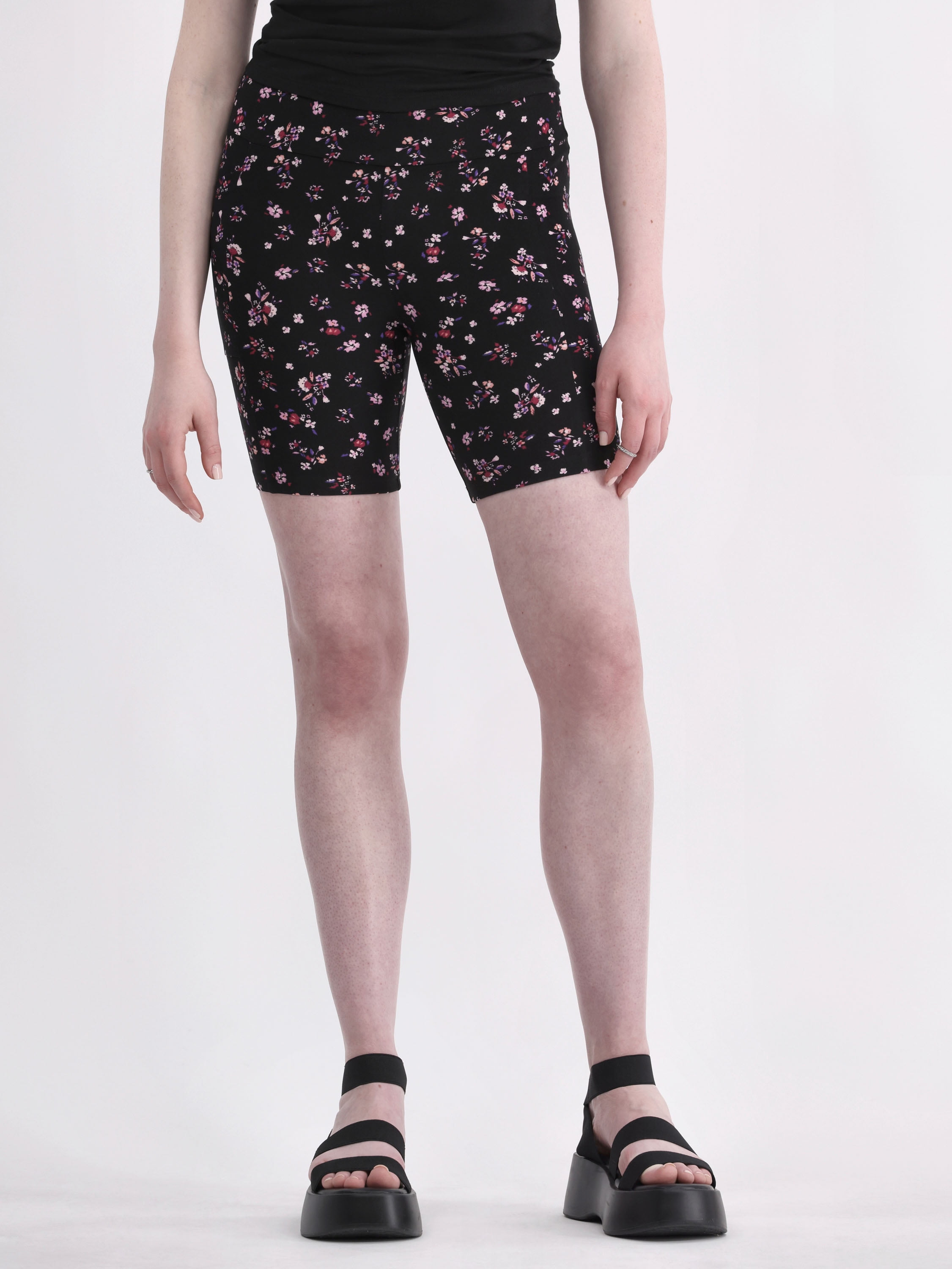 No Boundaries Bike Shorts with Pocket, 7” Inseam, Women's and Women’s ...