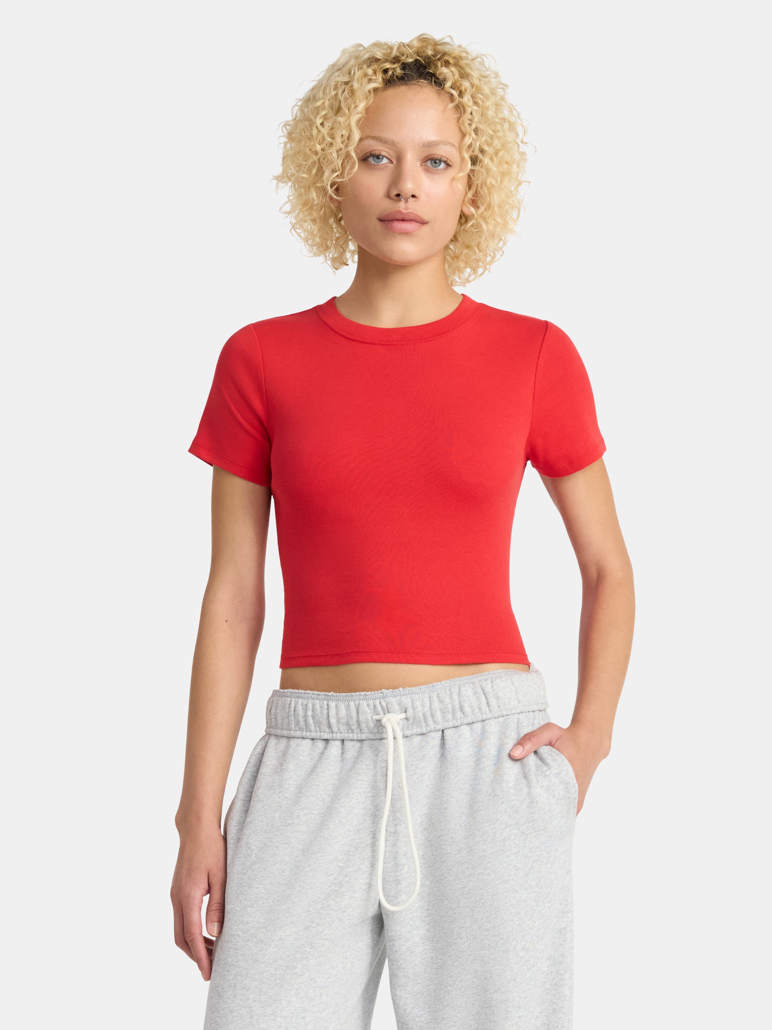 No Boundaries Game Day Cropped Tee, Women's - Walmart.com