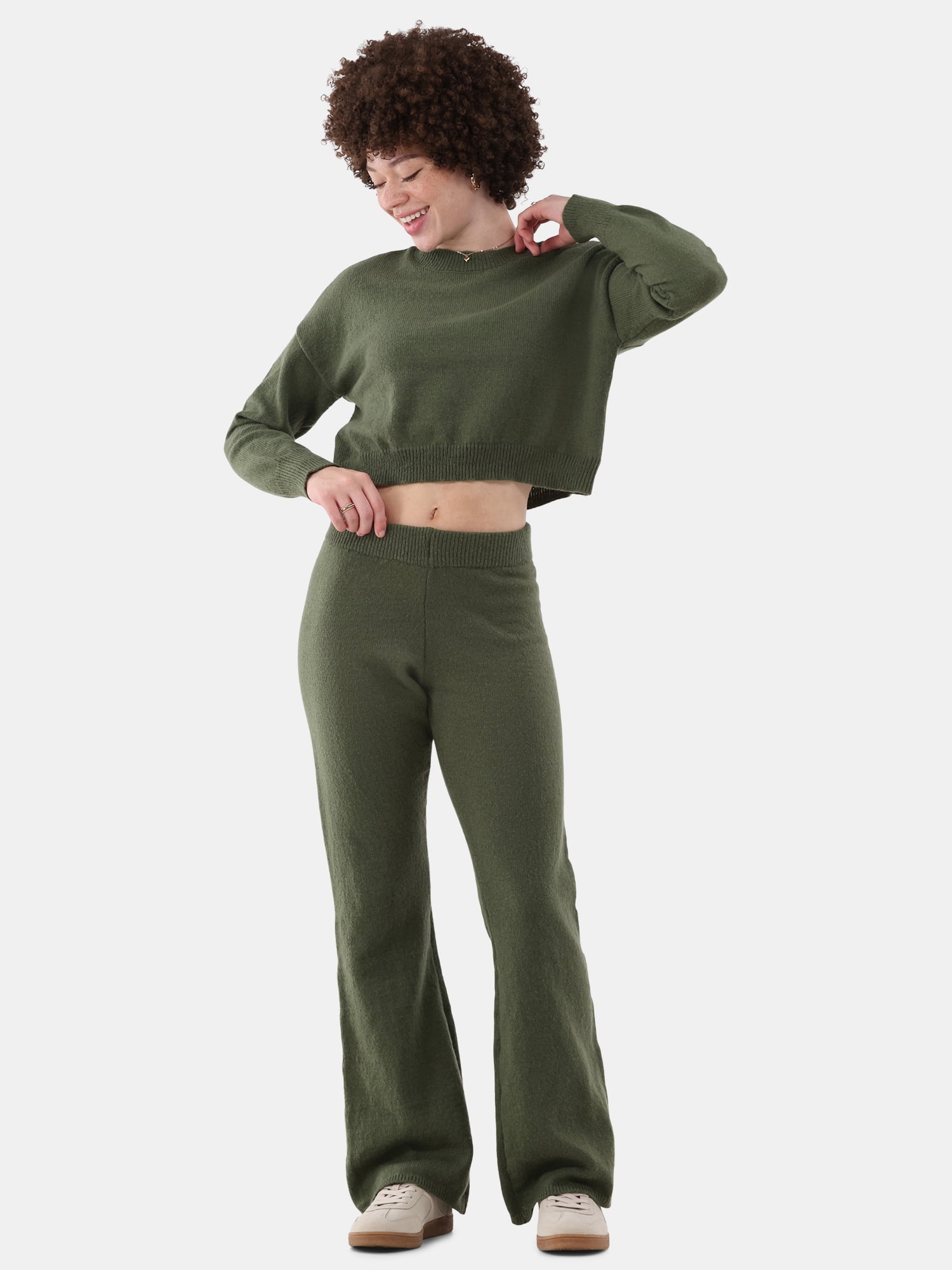 No Boundaries Crewneck Sweater & Pants Set, Women's Plus - Walmart.com