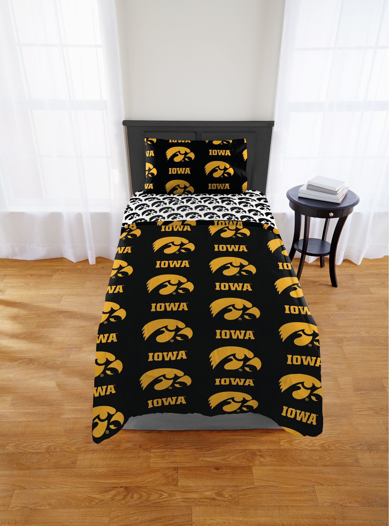NCAA Iowa Hawkeyes Twin/Xl Bed In Bag Set, 1 Each - Walmart.com