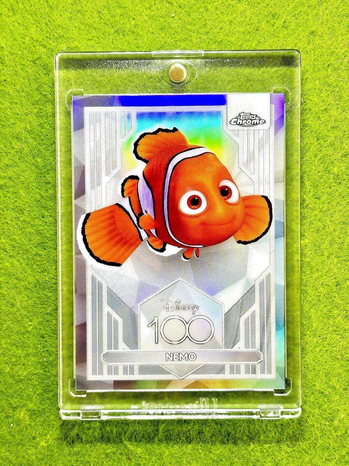 NEMO Disney 100 REFRACTOR SP CARD 2023 Topps Chrome DISNEY Finding Nemo ...